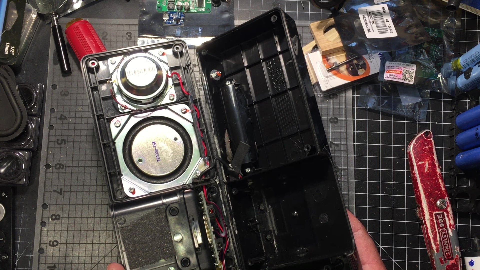 DIY Logitech Pure Fi Anywhere 2 Rebuild & Mini Bluetooth Speaker ...