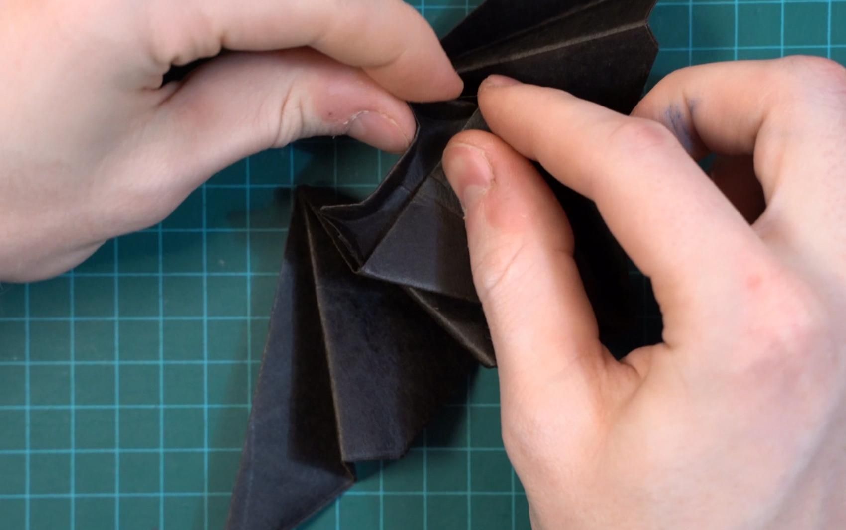 How to Make a Origami Bats : 7 Steps (with Pictures) - Instructables