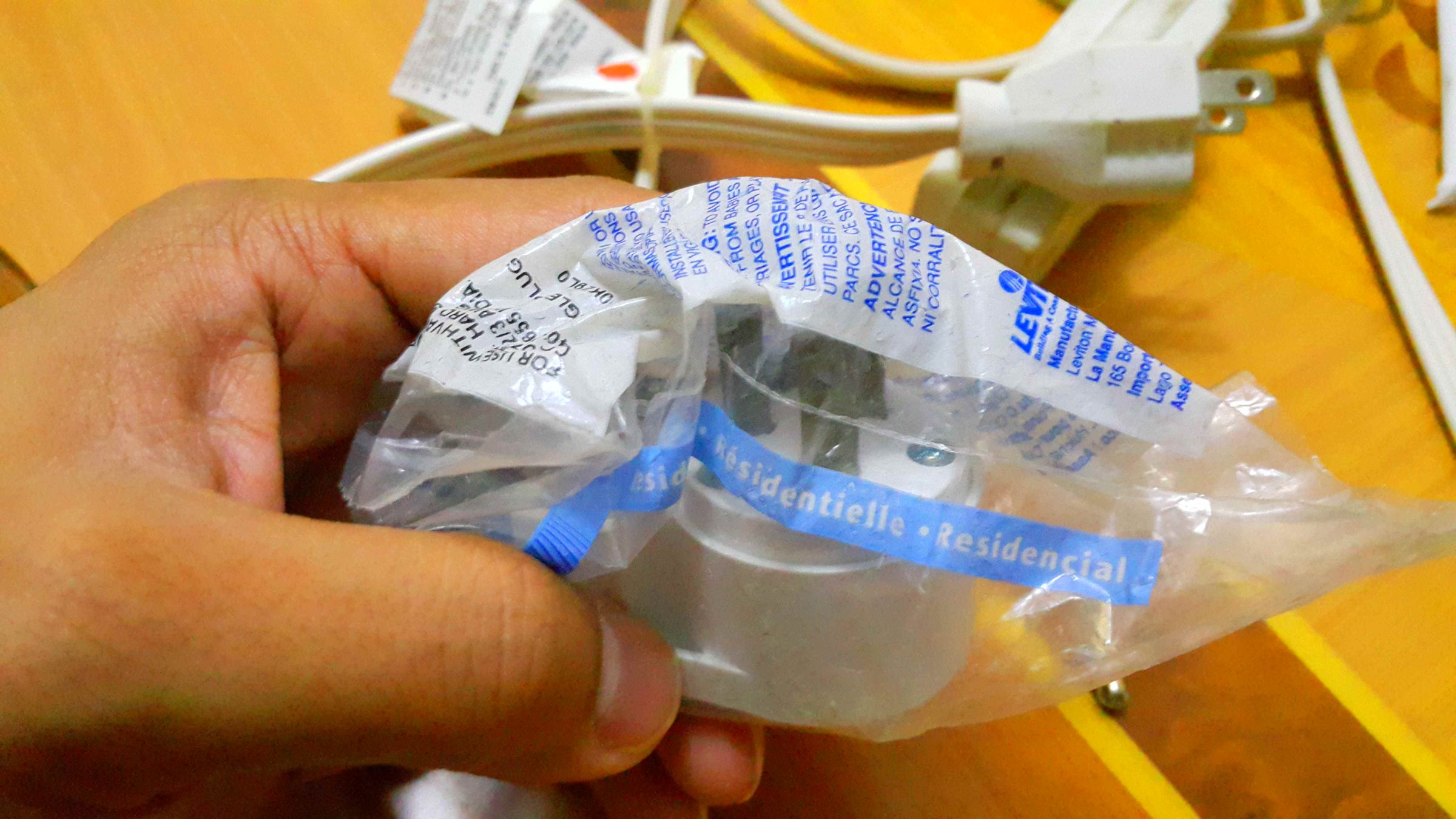 Repairing an Electrical Extension Chord. : 5 Steps - Instructables