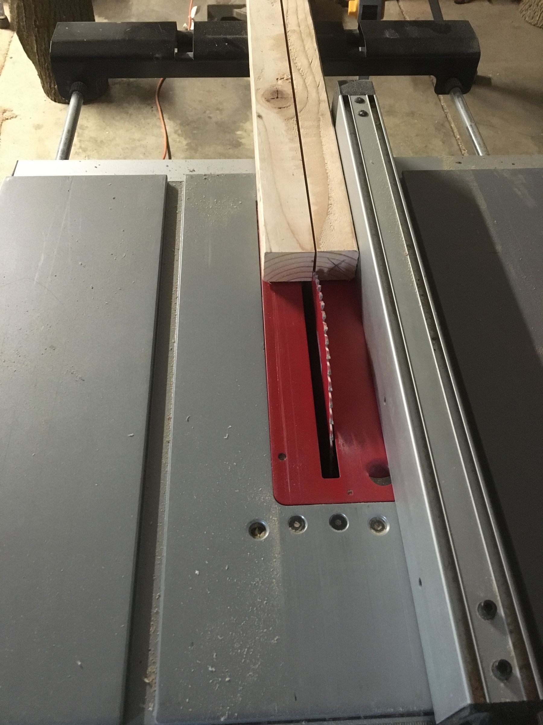 2x4 Rolling Stand : 3 Steps (with Pictures) - Instructables