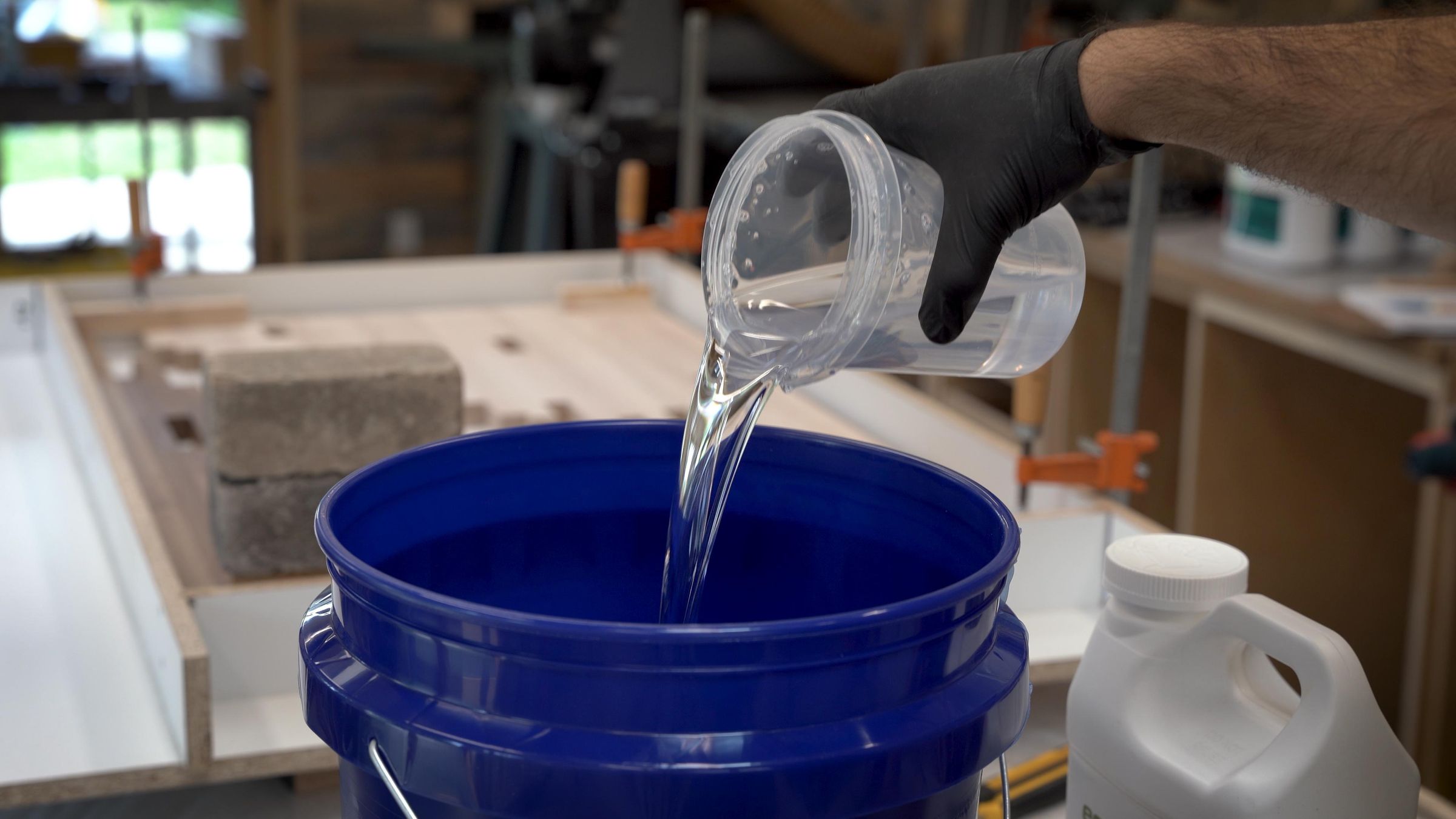 Pixelated Clear Epoxy Table : 20 Steps (with Pictures) - Instructables