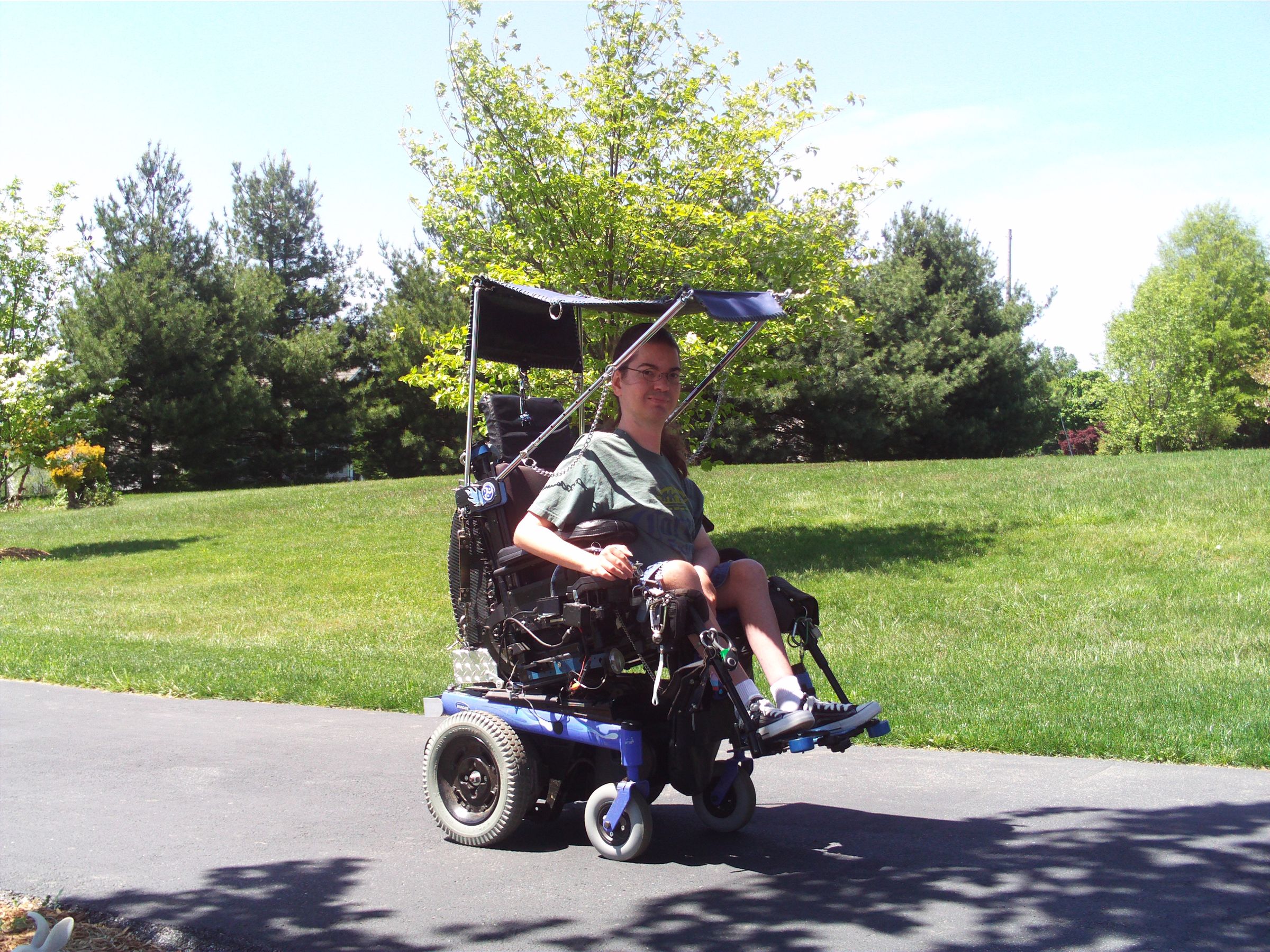 Convertible Roof for Hot-Rod Wheelchair : 8 Steps - Instructables