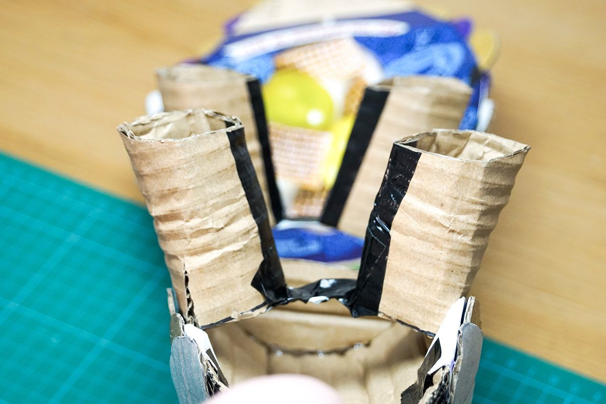 DIY Cardboard Pangolin | Sculpt an Armoured Animal With Recycled Card ...