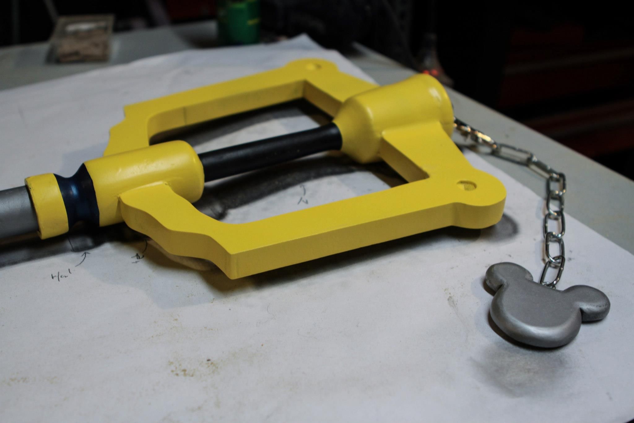 Kingdom Keyblade Prop : 8 Steps (with Pictures) - Instructables