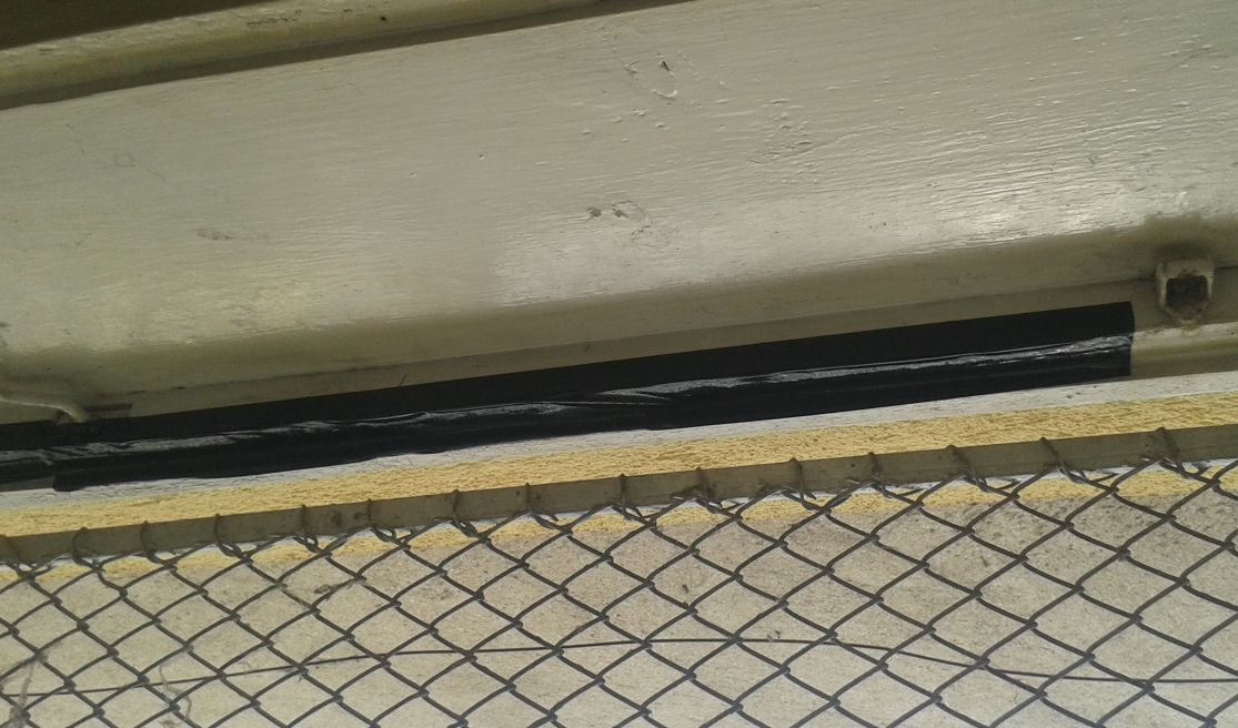 Duct Tape Window Insulation : 4 Steps (with Pictures) - Instructables