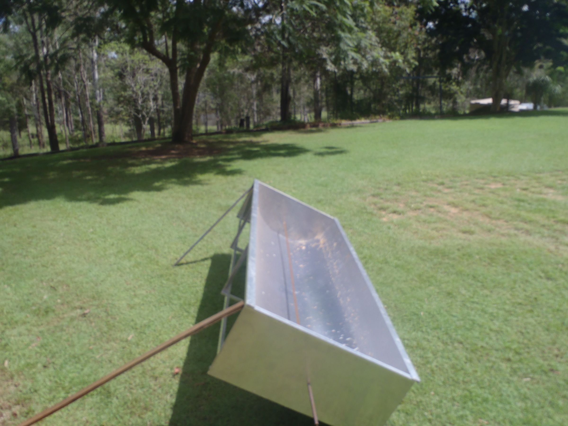How to Build a Concentrating Solar Trough : 7 Steps - Instructables