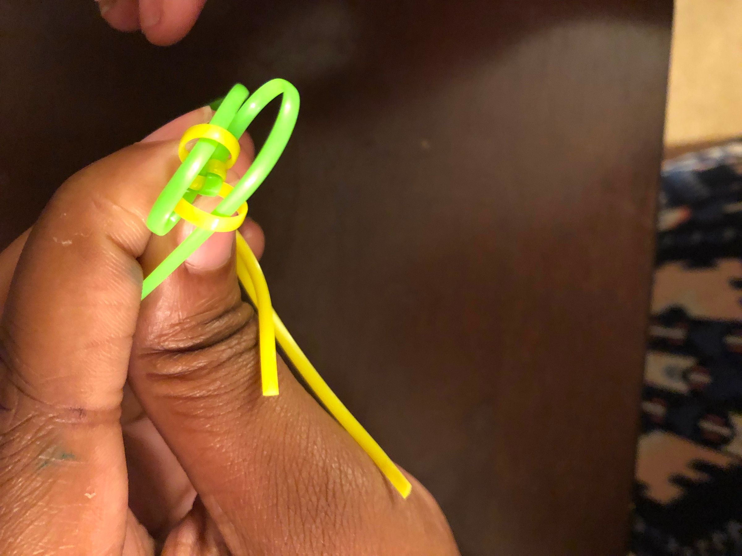 Gimp String Lanyard : 8 Steps - Instructables