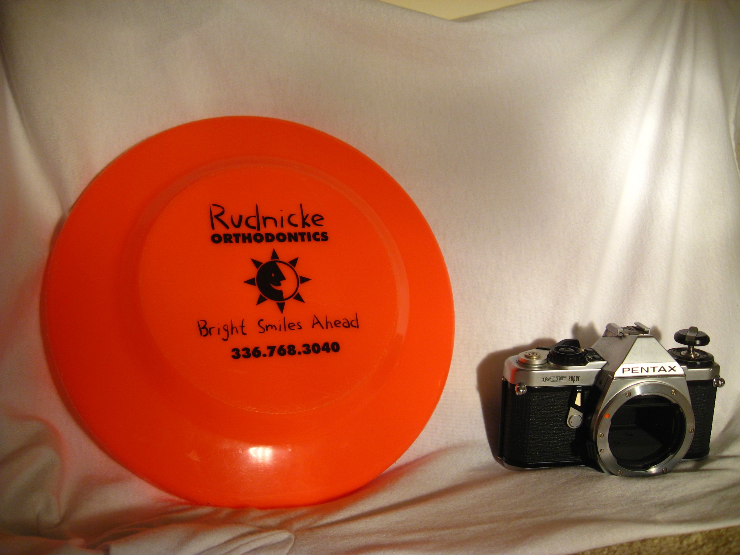Create No-edit Pop-art Style Pictures Using a Frisbee : 4 Steps ...
