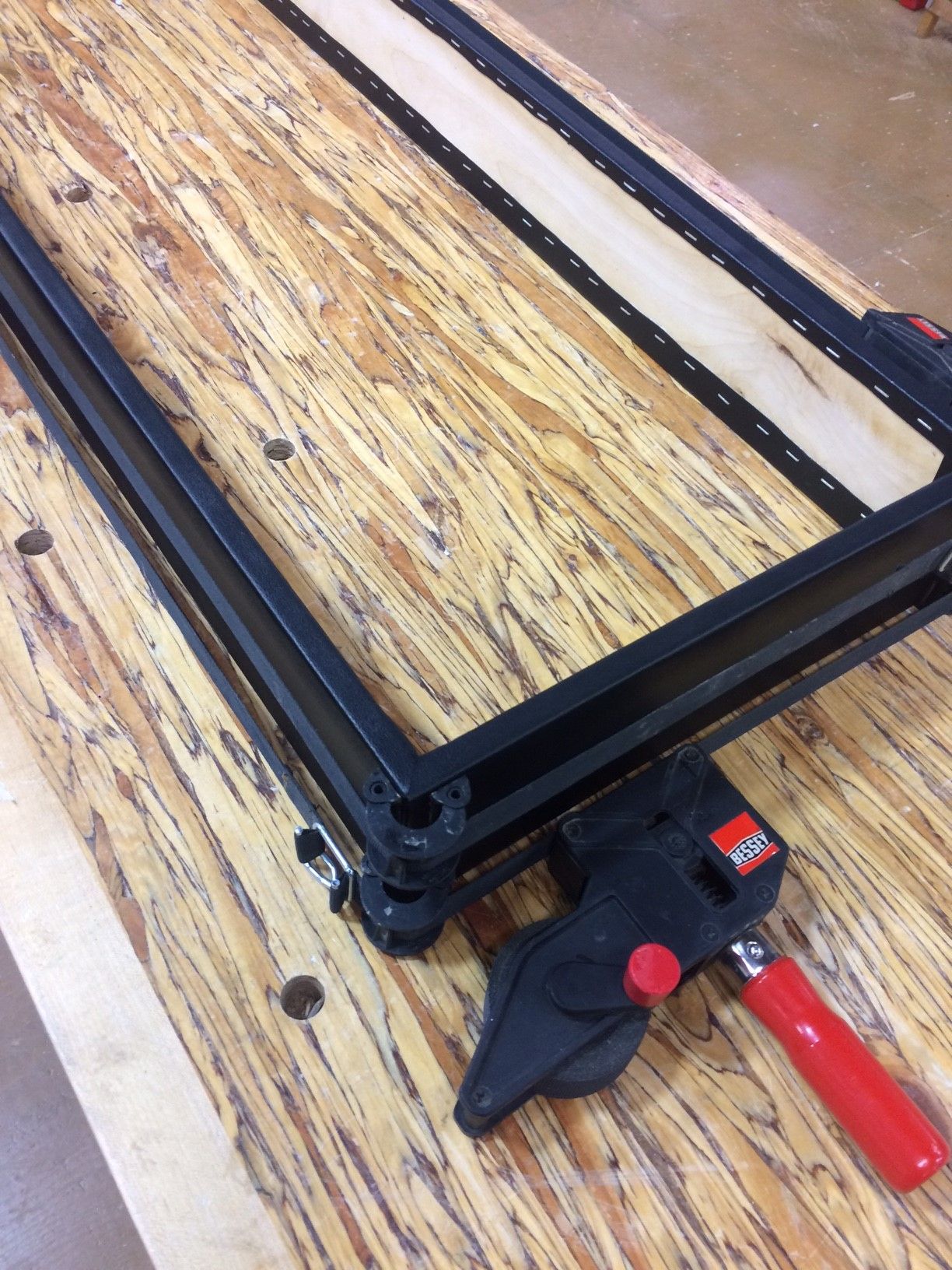 Pneumatic Adjustable Piano Bench : 20 Steps (with Pictures) - Instructables