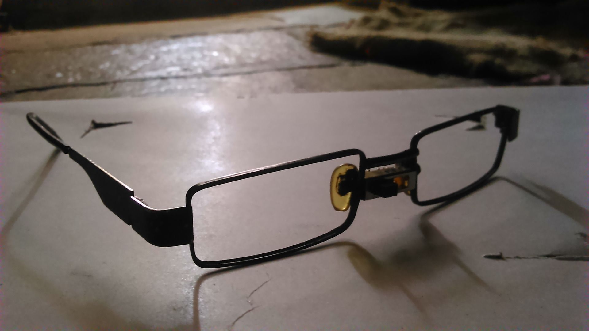 LED Goggle : 4 Steps - Instructables