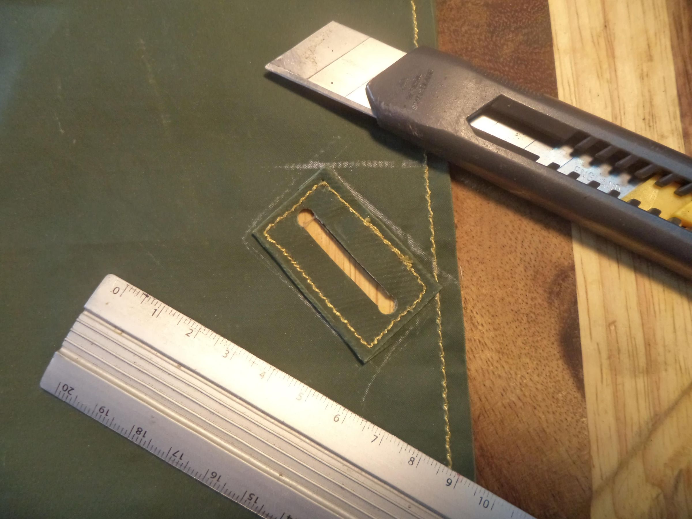 Upgrading Cheap-o Workshop Apron : 24 Steps (with Pictures) - Instructables