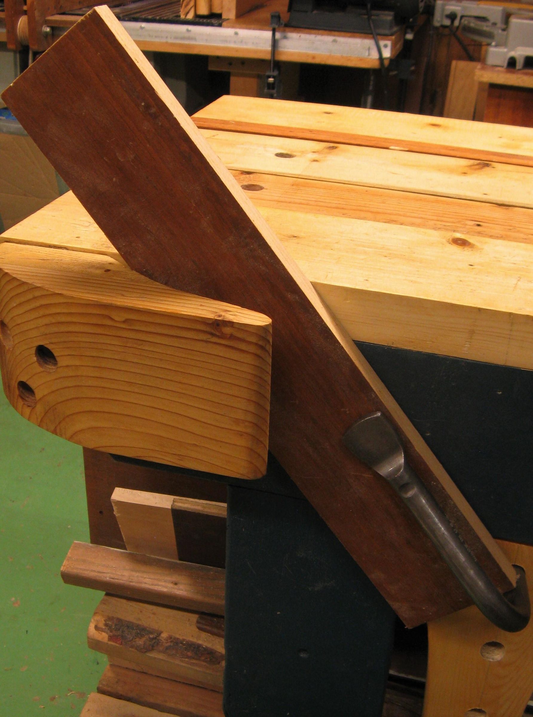 English-style Joinery Workbench : 8 Steps (with Pictures) - Instructables