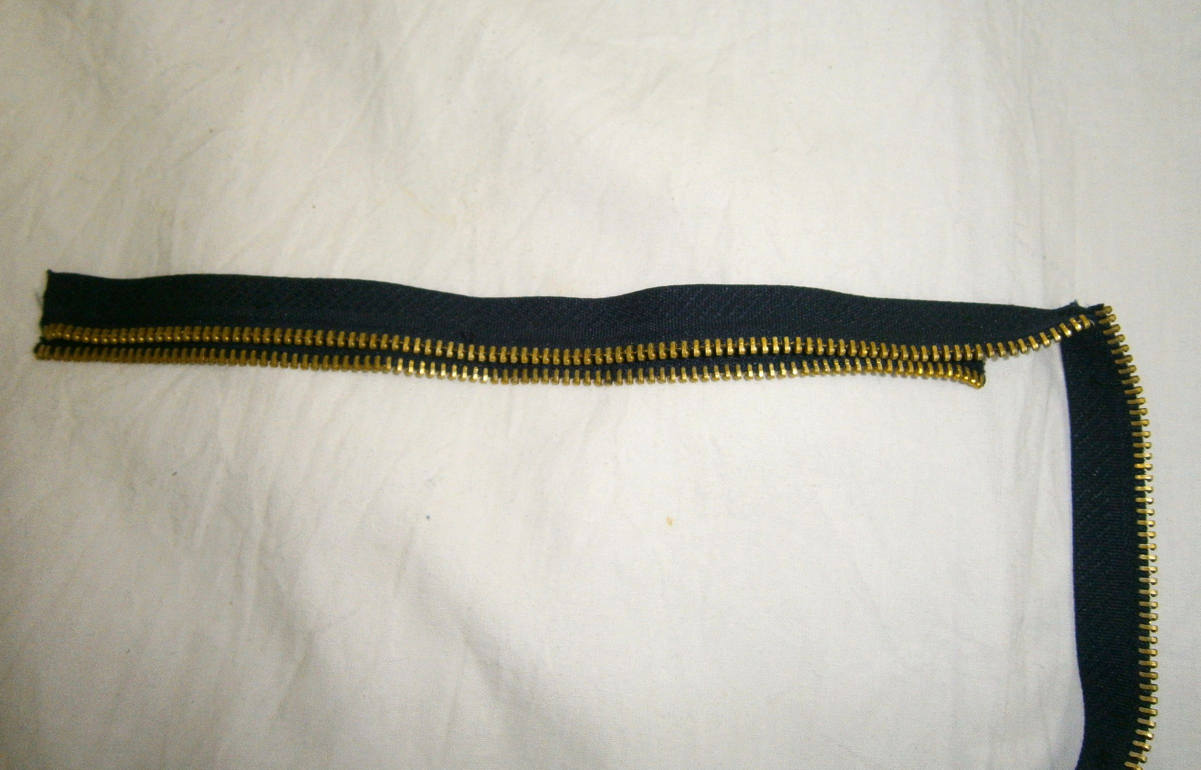 8 DIY Zipper Jewelry : 10 Steps (with Pictures) - Instructables