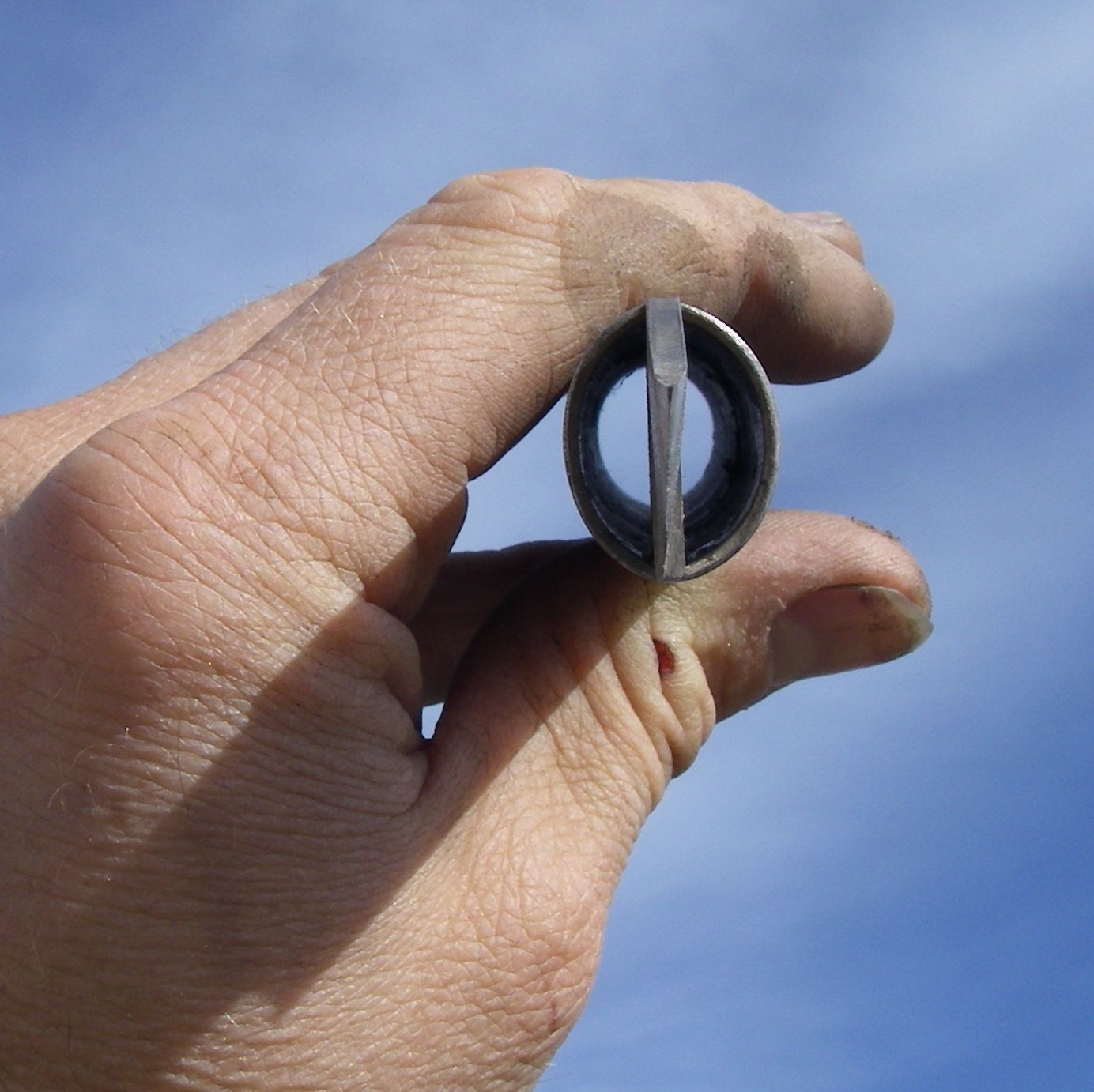 Make a Quick Knife From a Clutch Finger : 12 Steps (with Pictures ...