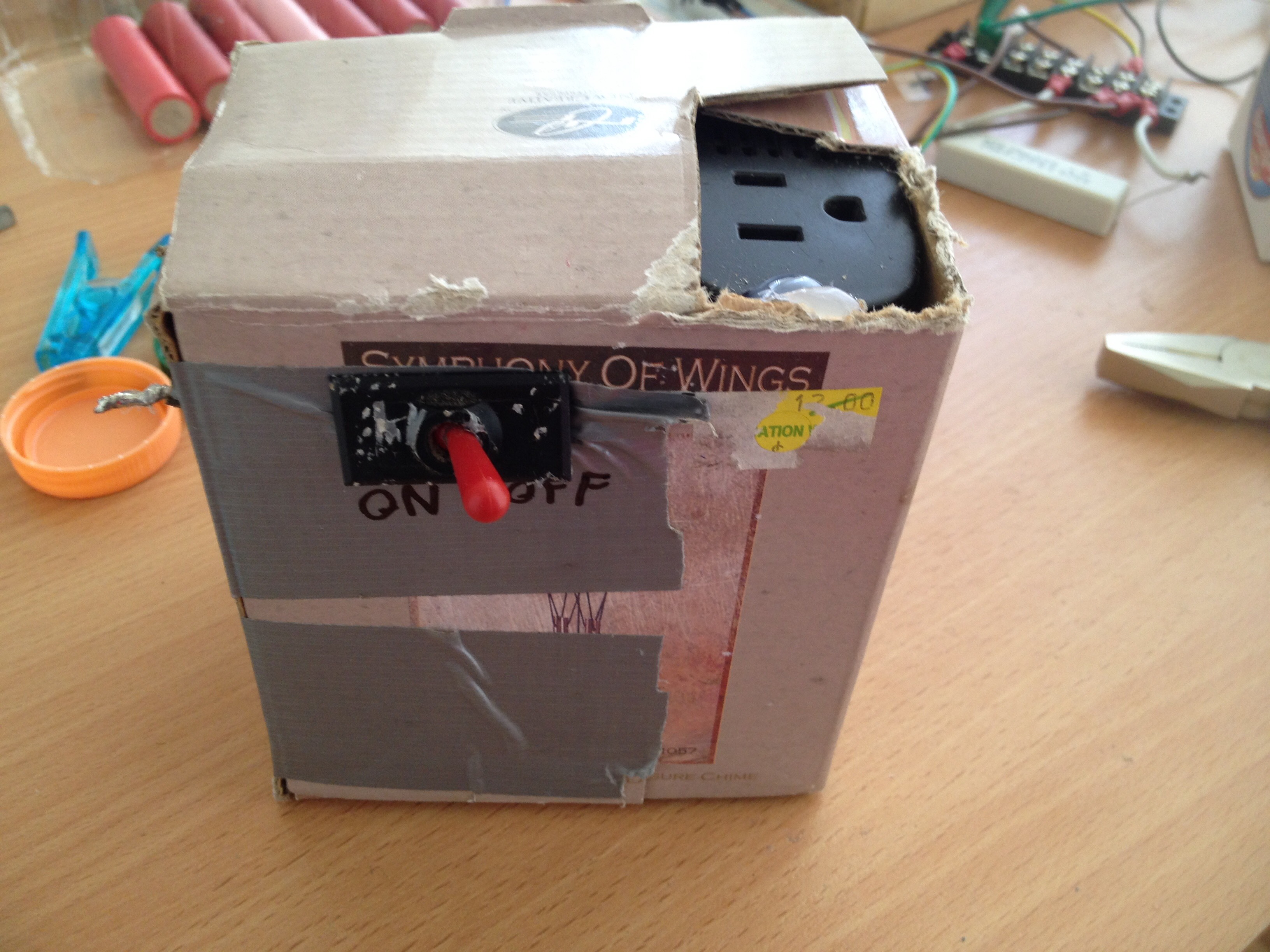 Cheap Mobile Battery Wall Outlet : 3 Steps - Instructables