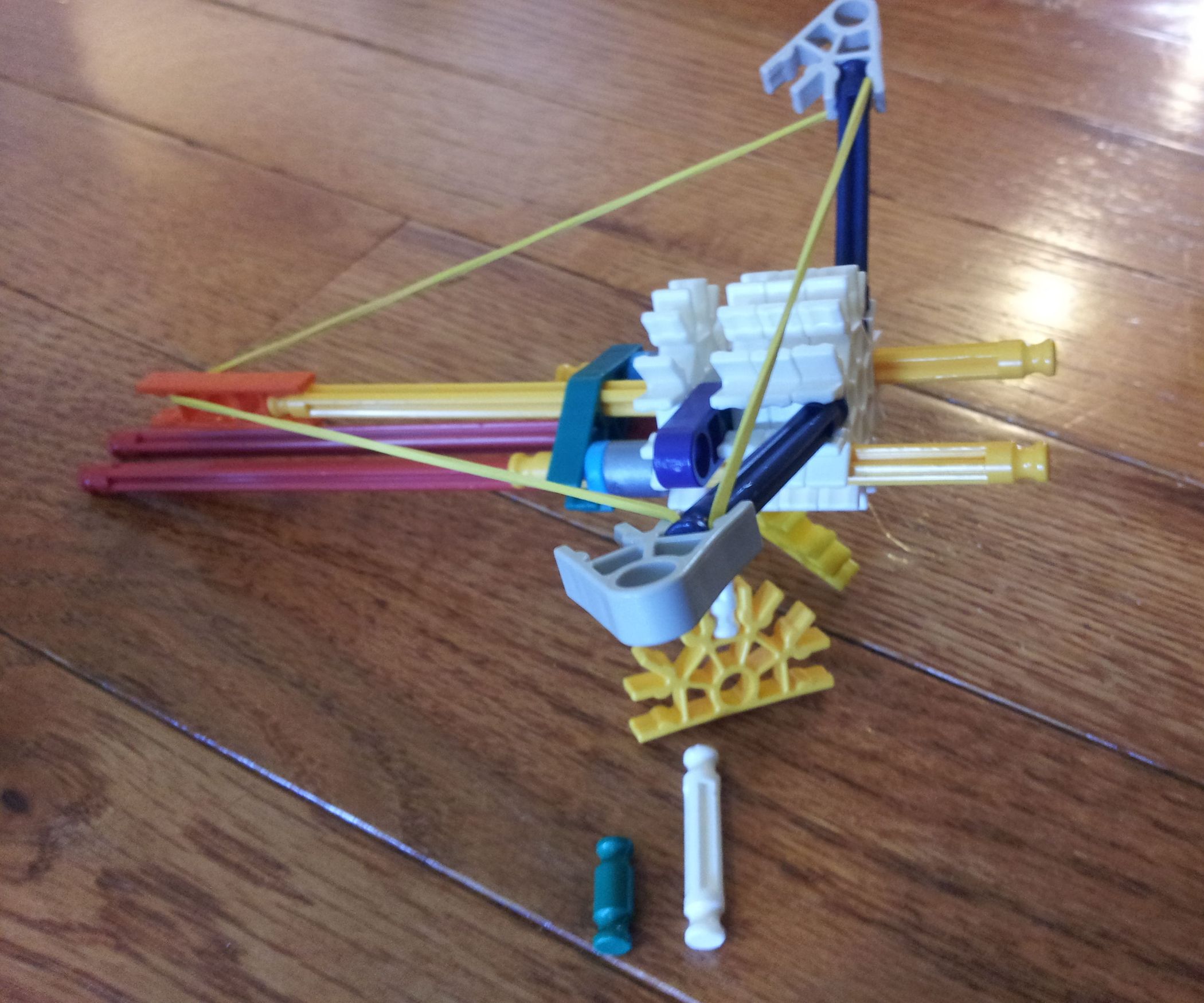 How to Make a Mini K'NEX Crossbow Turret : 4 Steps - Instructables