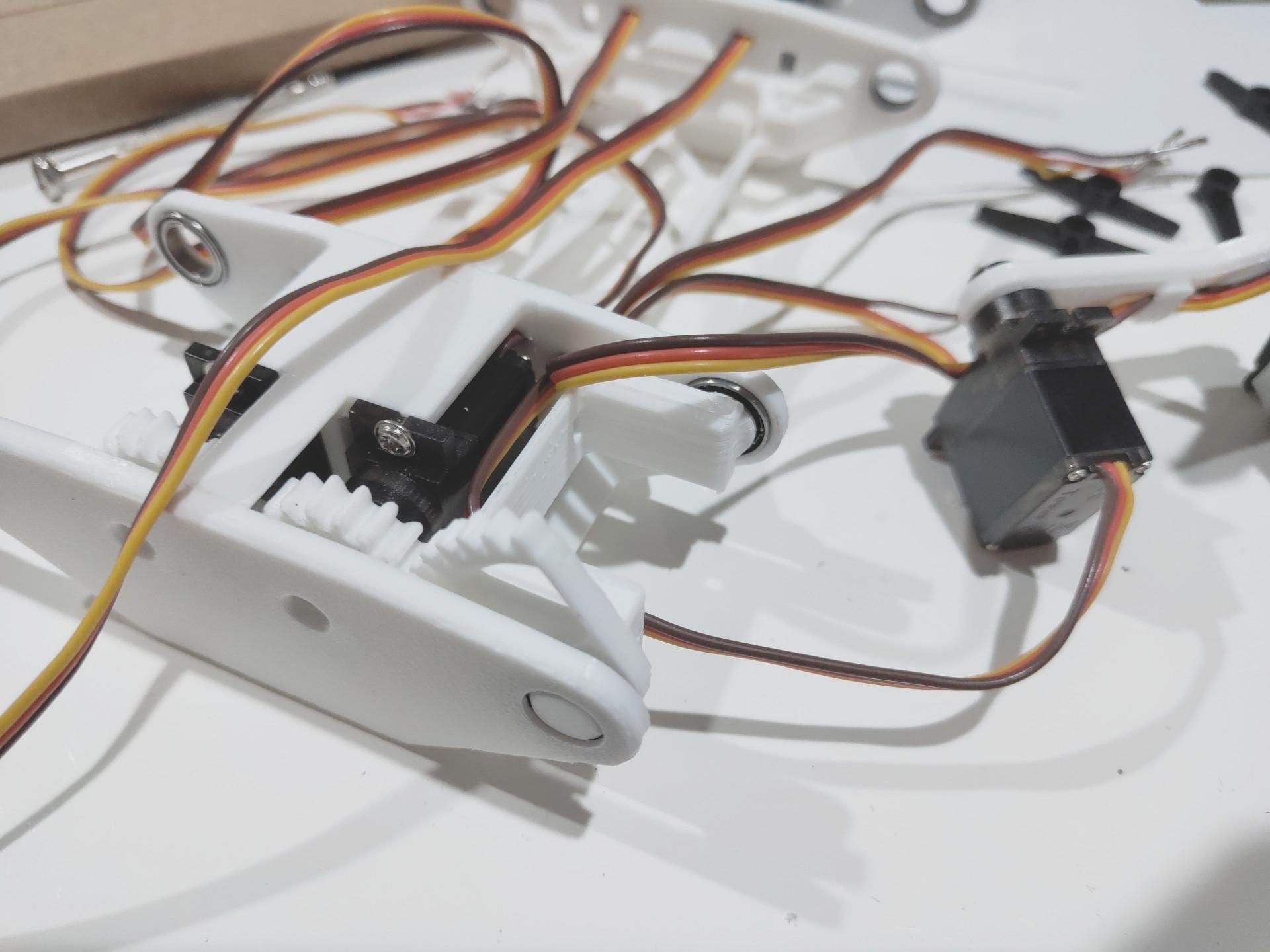 ESP32 Small Robot Dog (closed) : 7 Steps (with Pictures) - Instructables