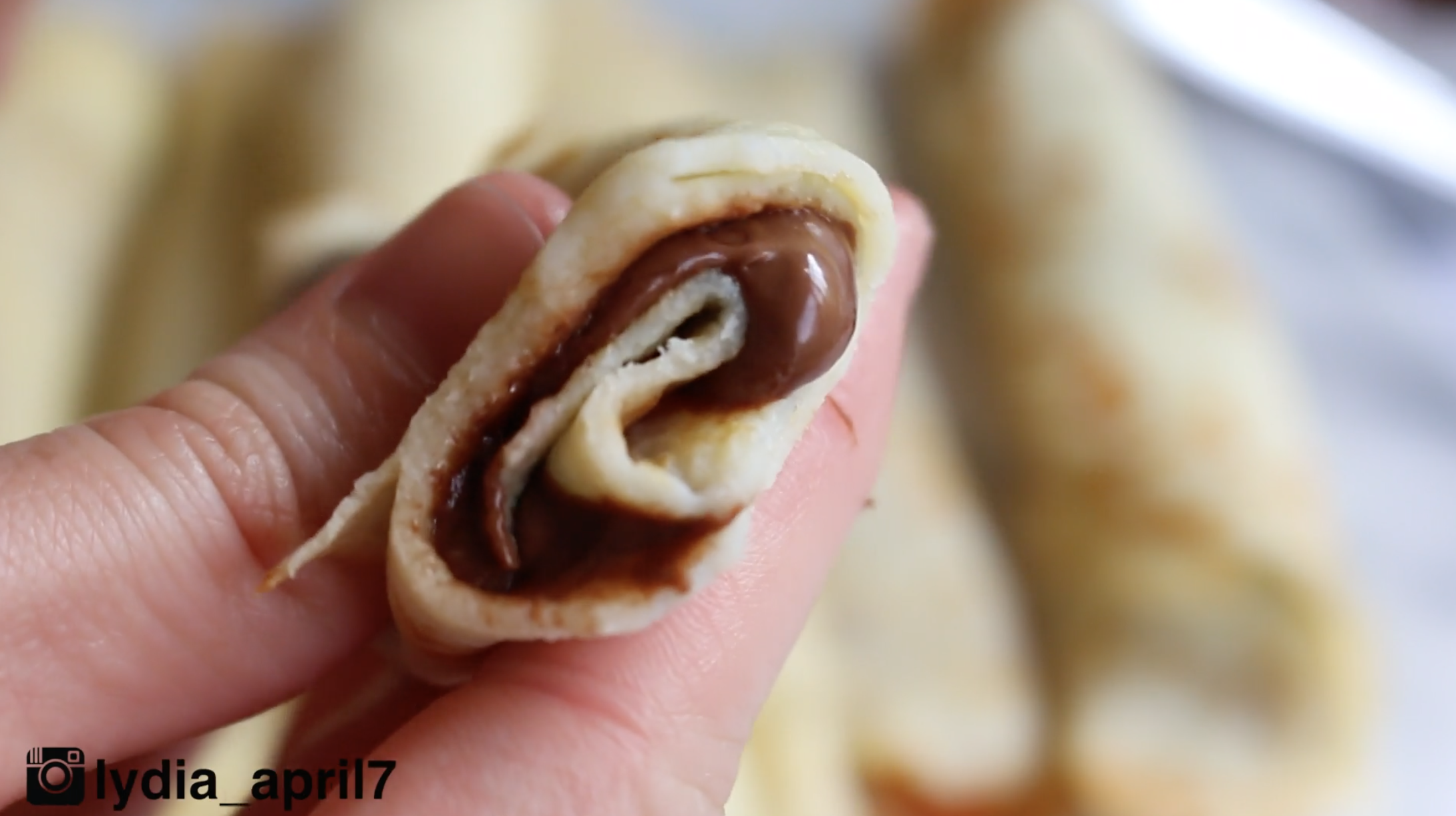 How to Make Crepes| Romanian Style Crepes | CLĂTITE : 9 Steps (with ...