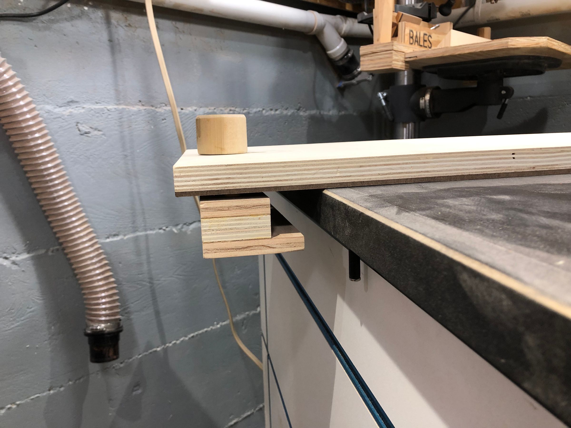 The Multi-Function Router Table Jig : 12 Steps (with Pictures ...