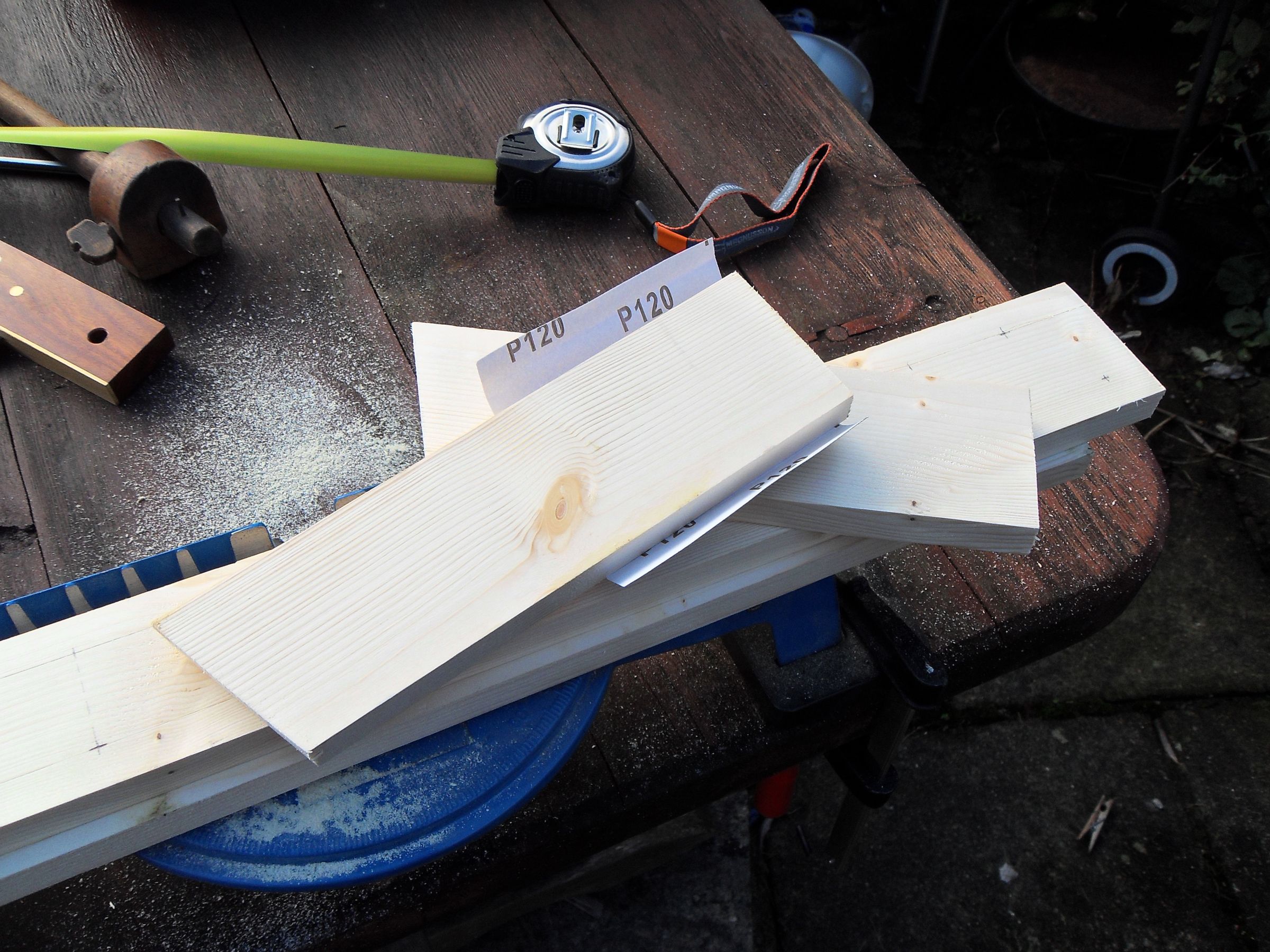 Shoe Tower - a Free Standing, Multi-tier Floating Shoe Rack : 7 Steps ...