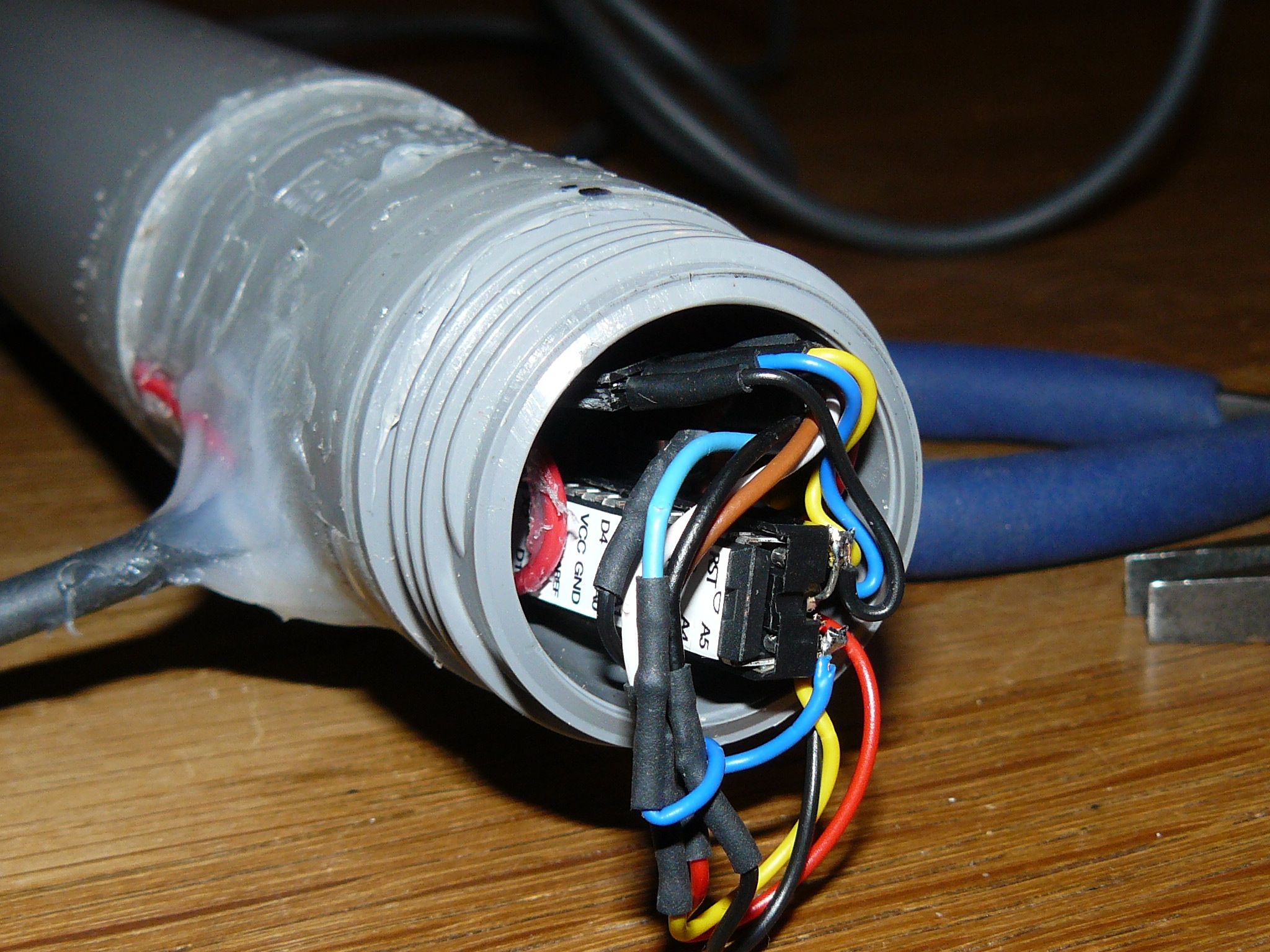 Capacitive Fluid Level Sensor : 14 Steps (with Pictures) - Instructables