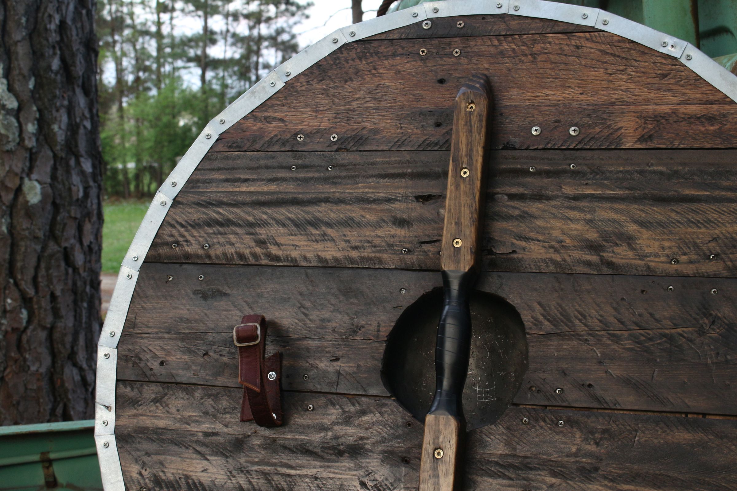 Pallet Wood Viking Shield (Make It Medieval-Ish) : 22 Steps (with ...