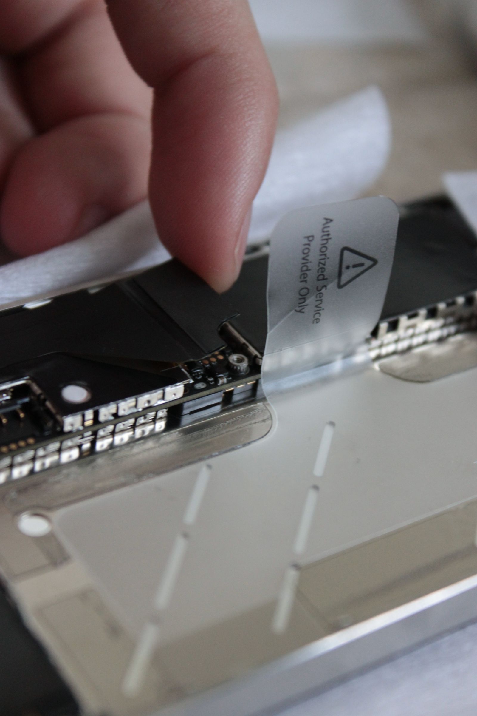 Guide to IPhone 4 Screen Replacement : 17 Steps (with Pictures ...