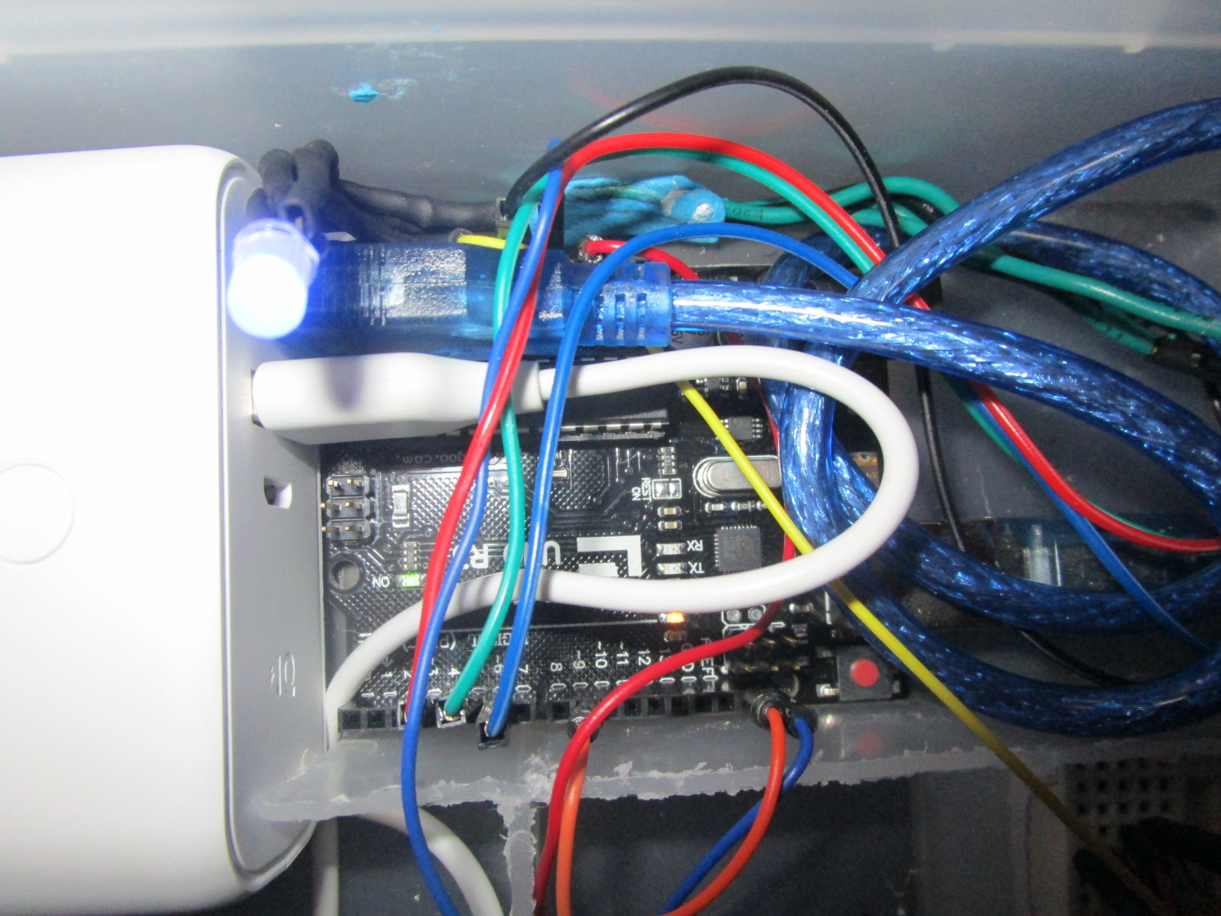 Phone-In-The-Box : 5 Steps - Instructables