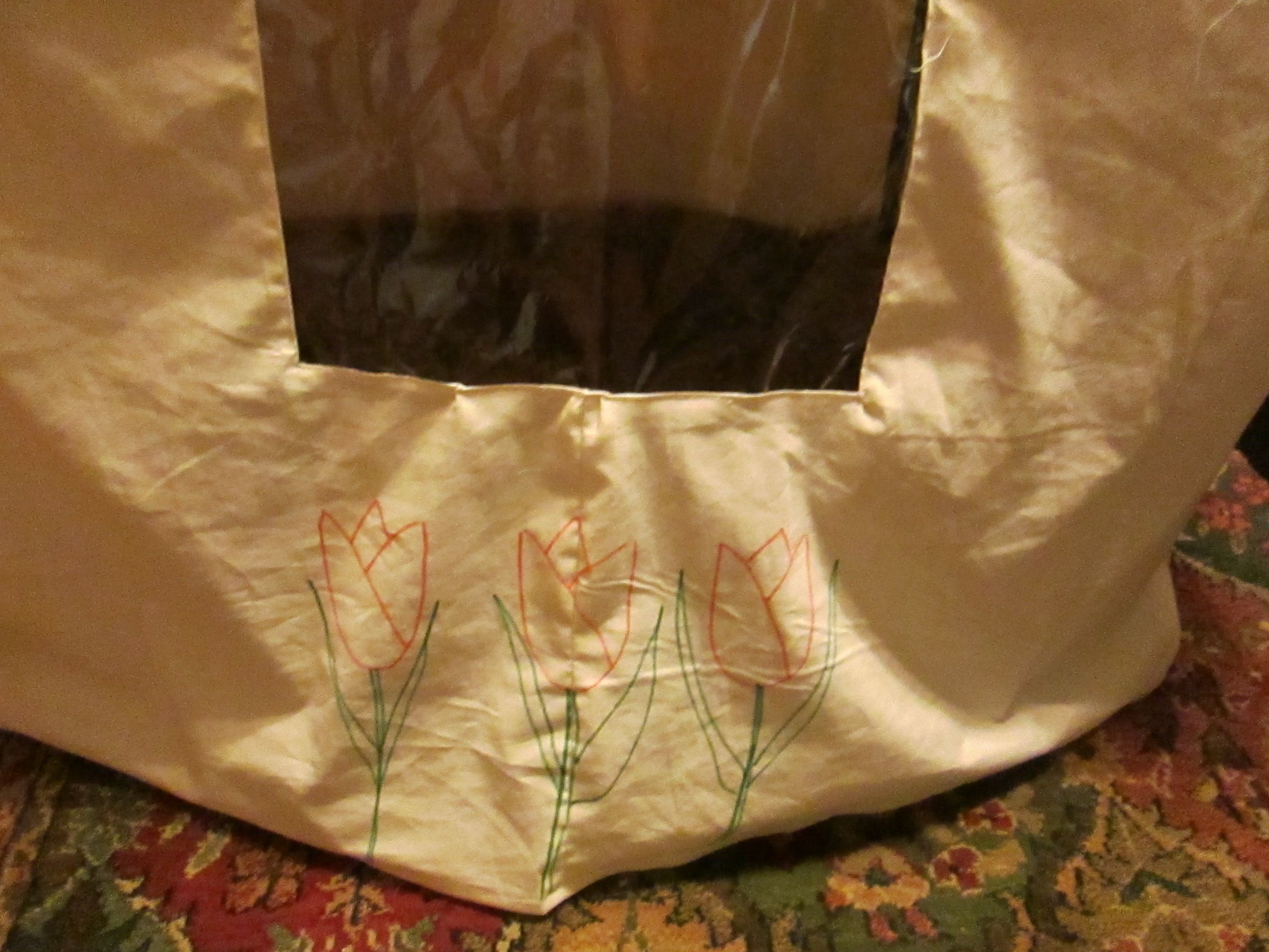 Card Table Fort : 13 Steps - Instructables