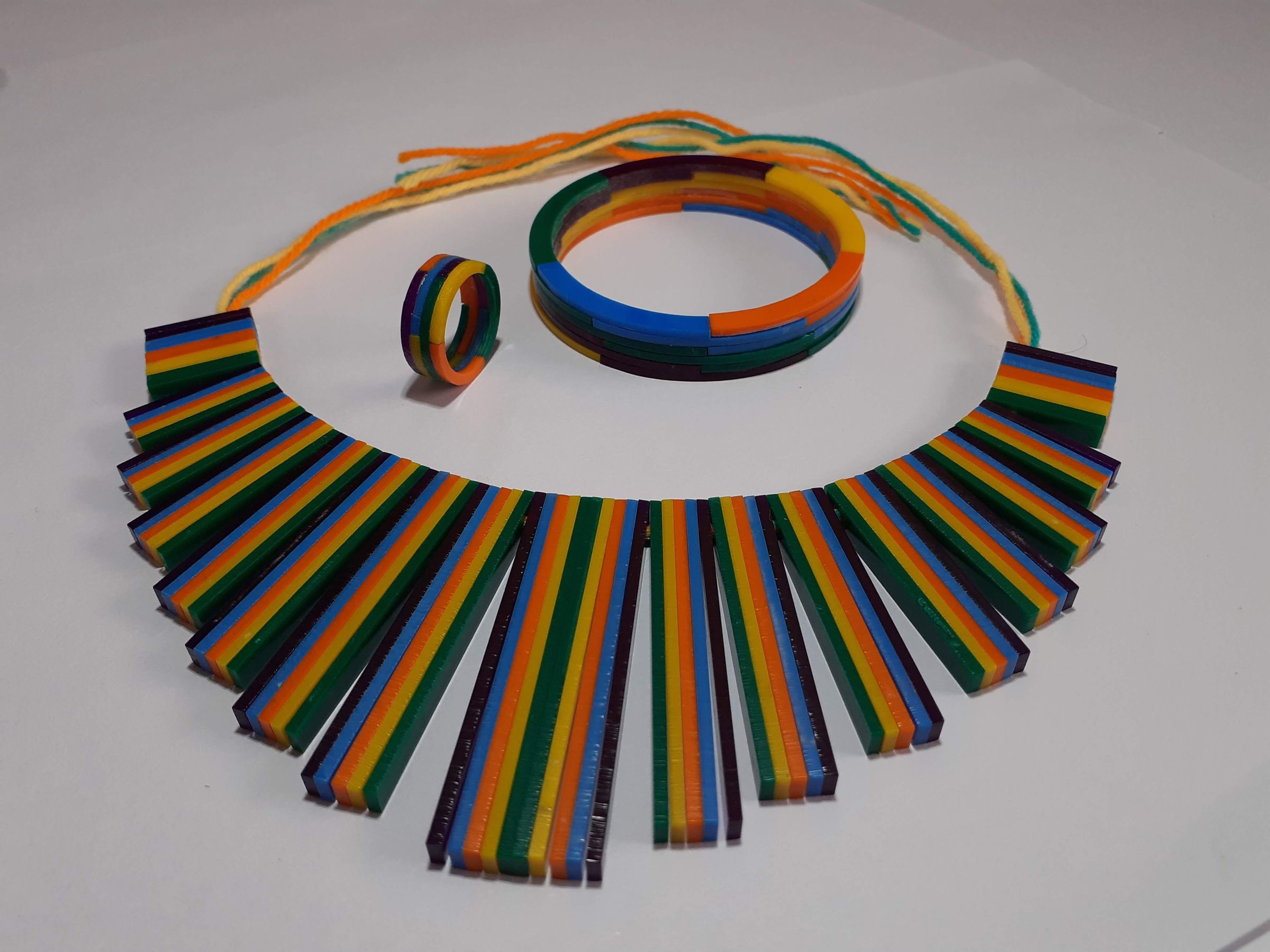 Peacock Pattern Jewelry Set : 4 Steps (with Pictures) - Instructables