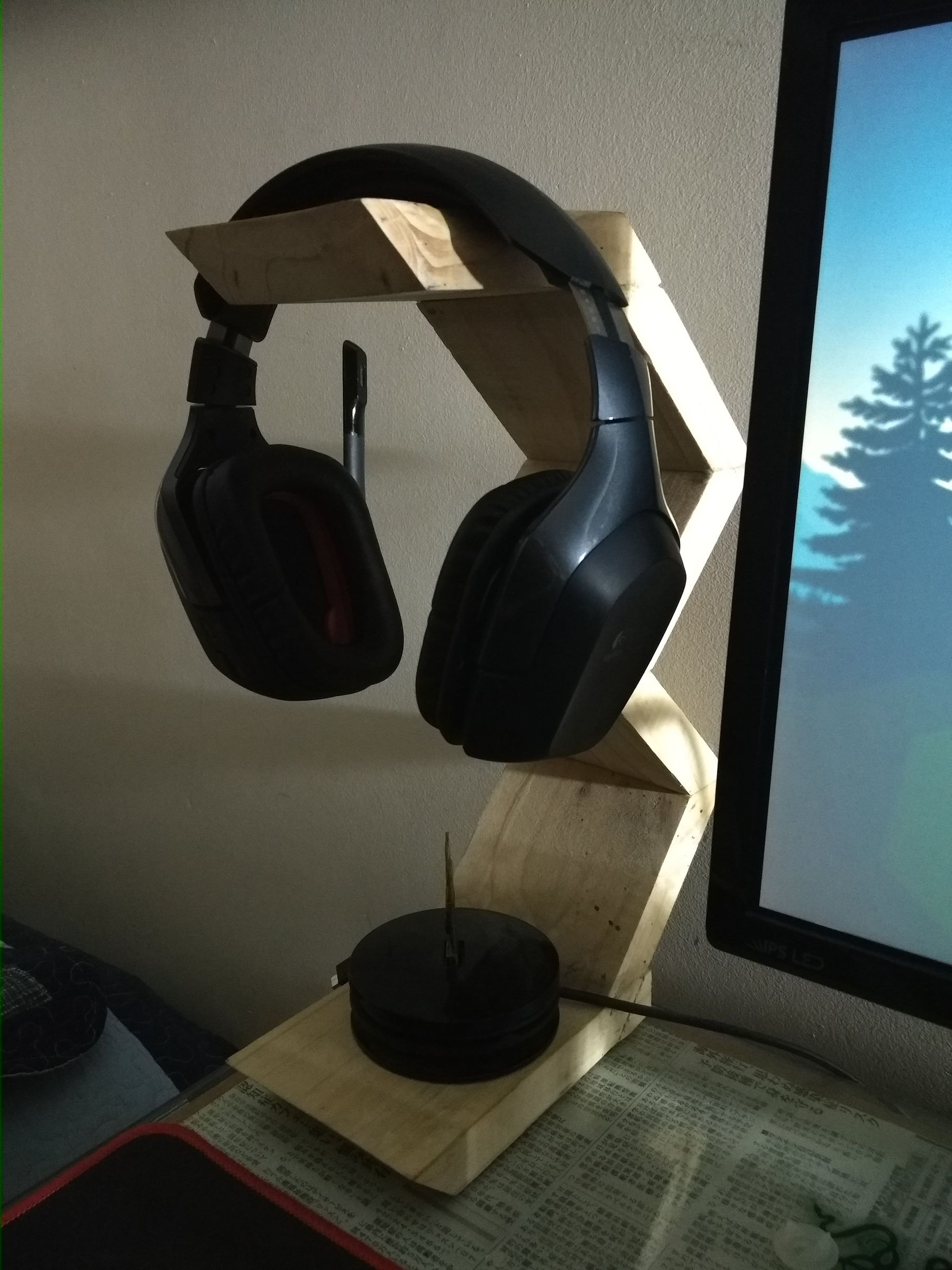 Headphone and Headset Stand - Instructables