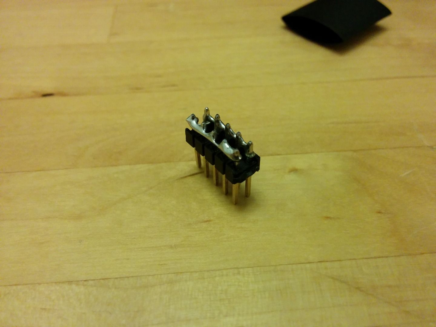 Extending Power Pins for Multiple Connectors : 4 Steps - Instructables