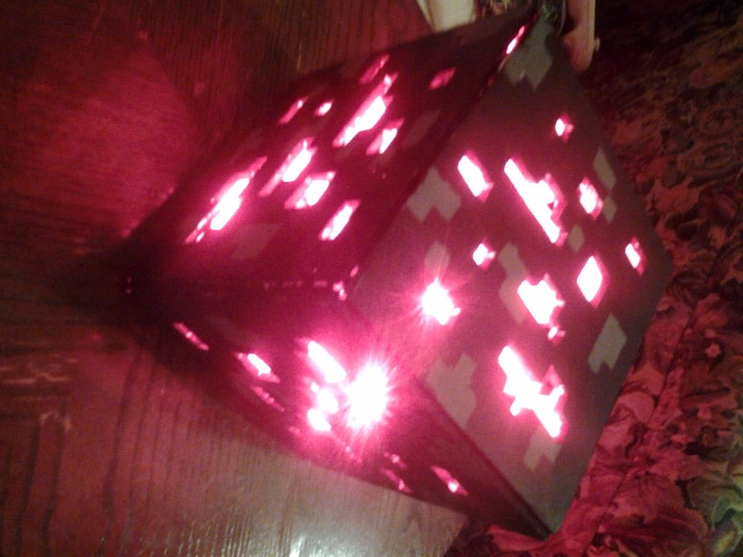 Minecraft Diamond Ore Lamp : 11 Steps (with Pictures) - Instructables