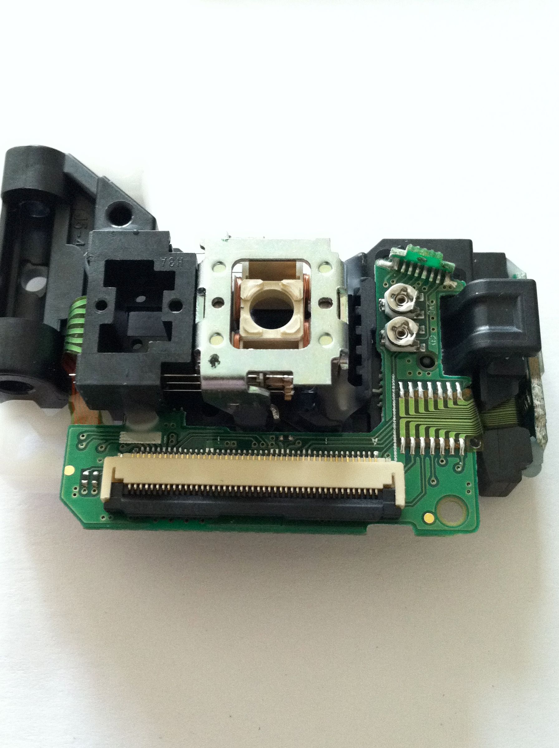 USB-Rechargable Laser Pointer : 9 Steps - Instructables
