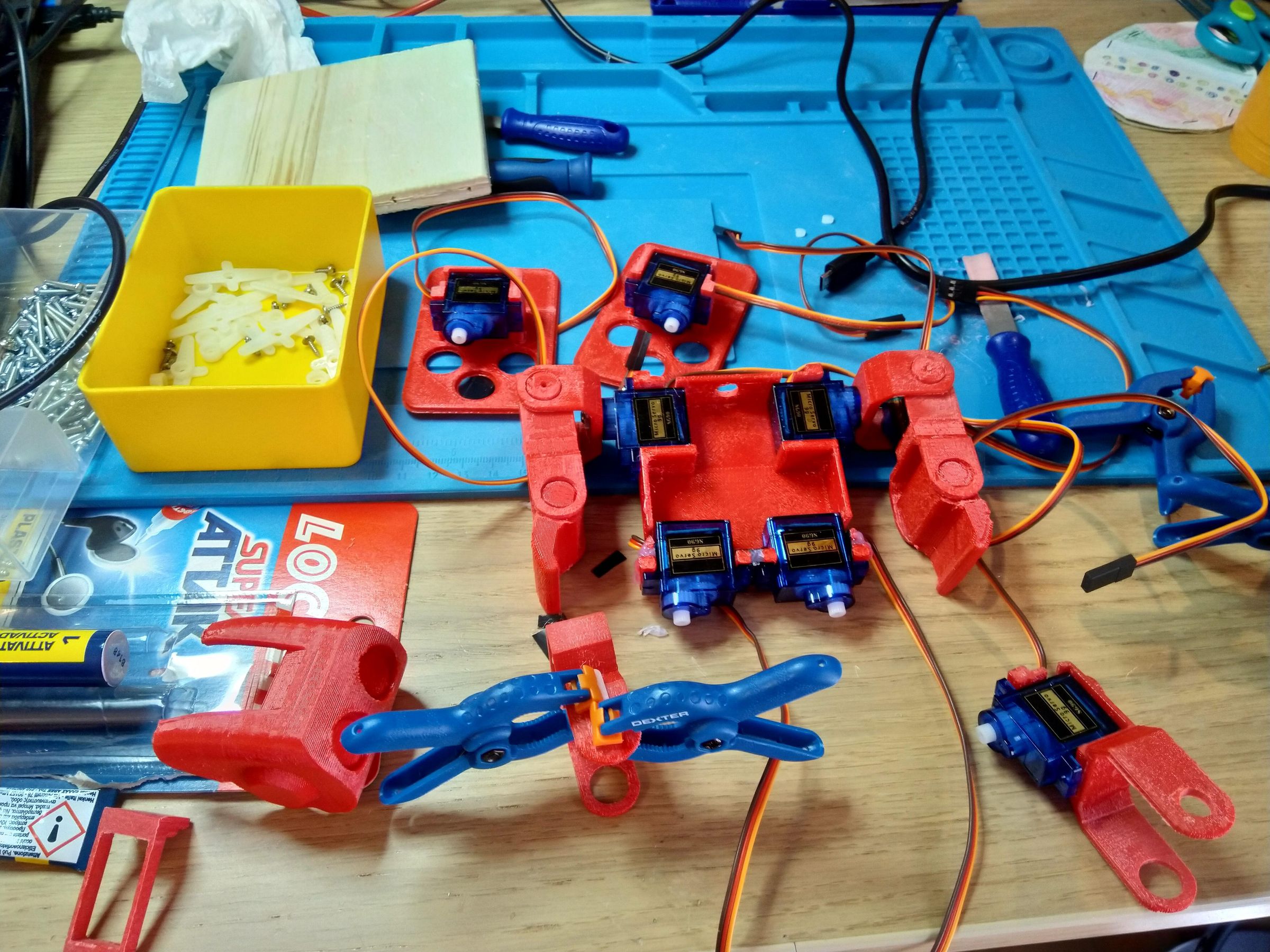 Dancing MicroBit Robot : 6 Steps - Instructables