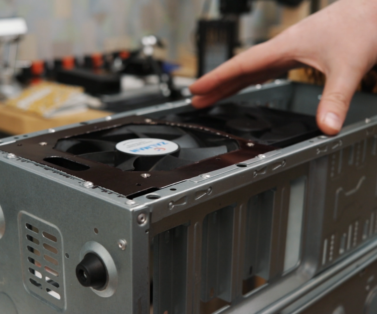 Insane PC Case Overhaul : 23 Steps (with Pictures) - Instructables