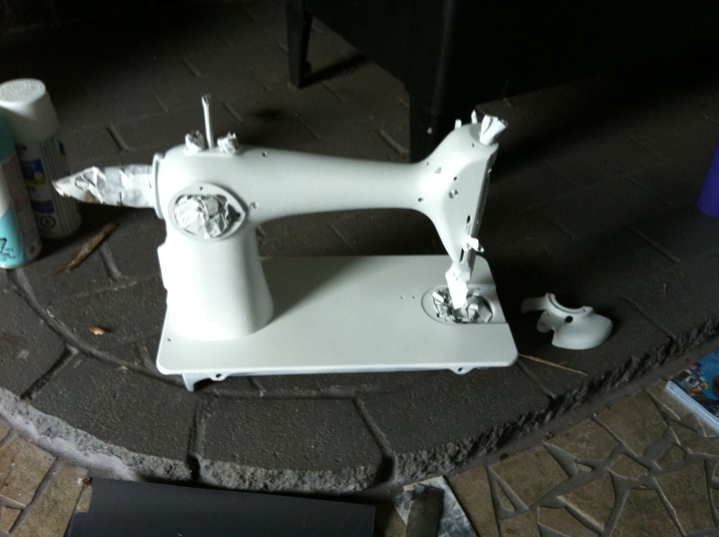 Fix and Restore Vintage Singer Sewing Machine : 5 Steps - Instructables