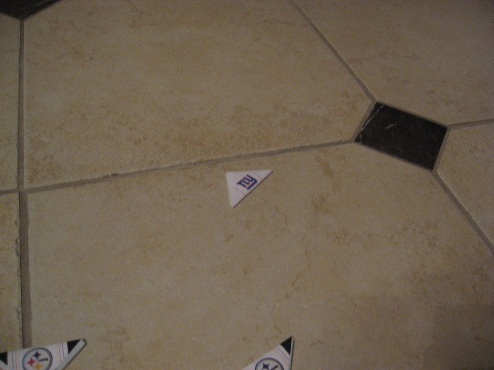 The Absolute Best Way to Play Paper Football : 10 Steps - Instructables