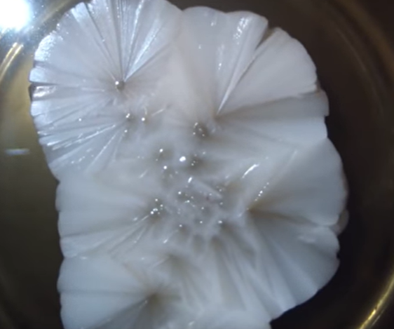 Instant Hot Floss - a Simple But Fascinating Experiment!! : 3 Steps - Instructables