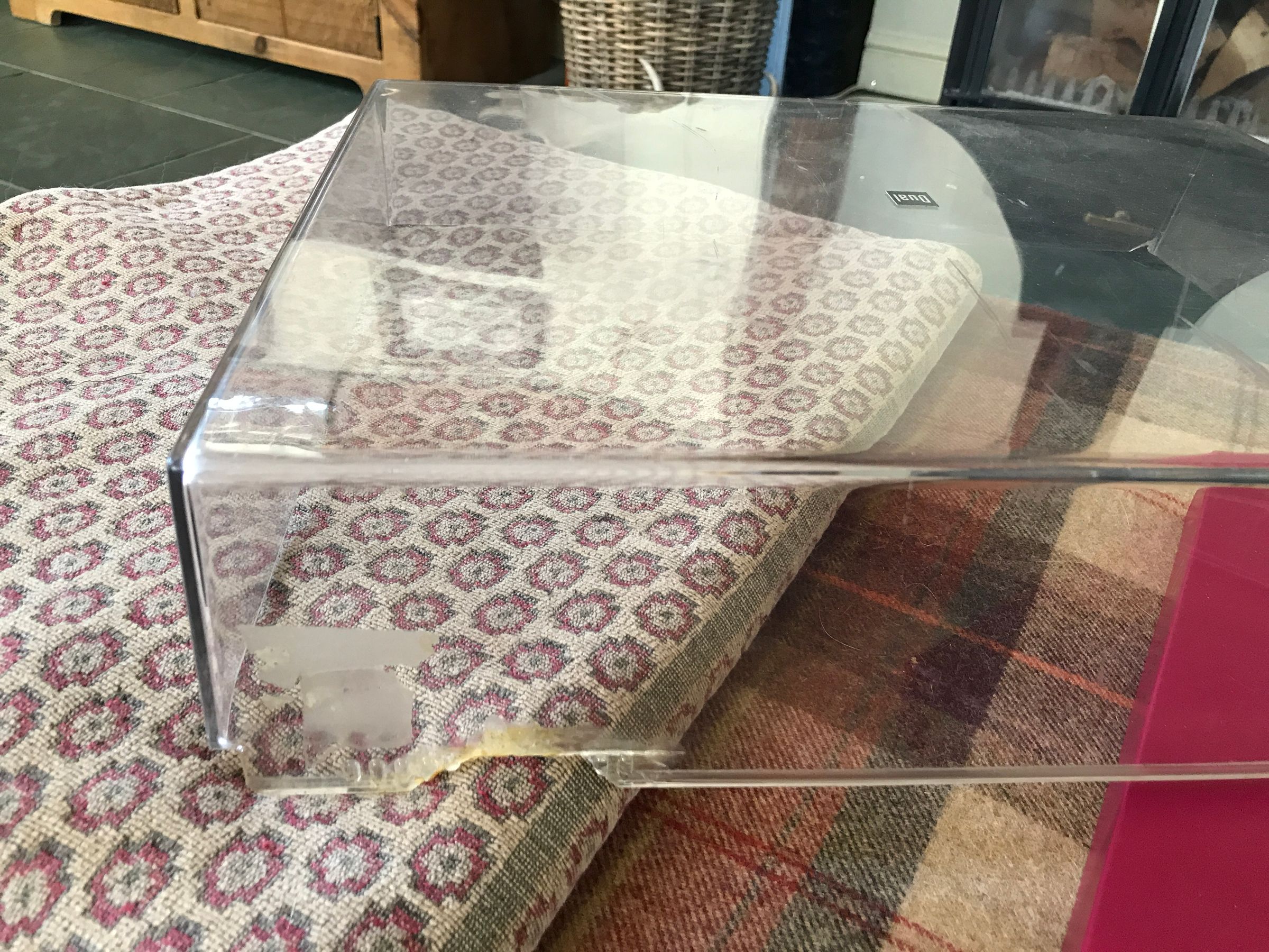 DIY Perspex Turntable Cover : 6 Steps (with Pictures) - Instructables