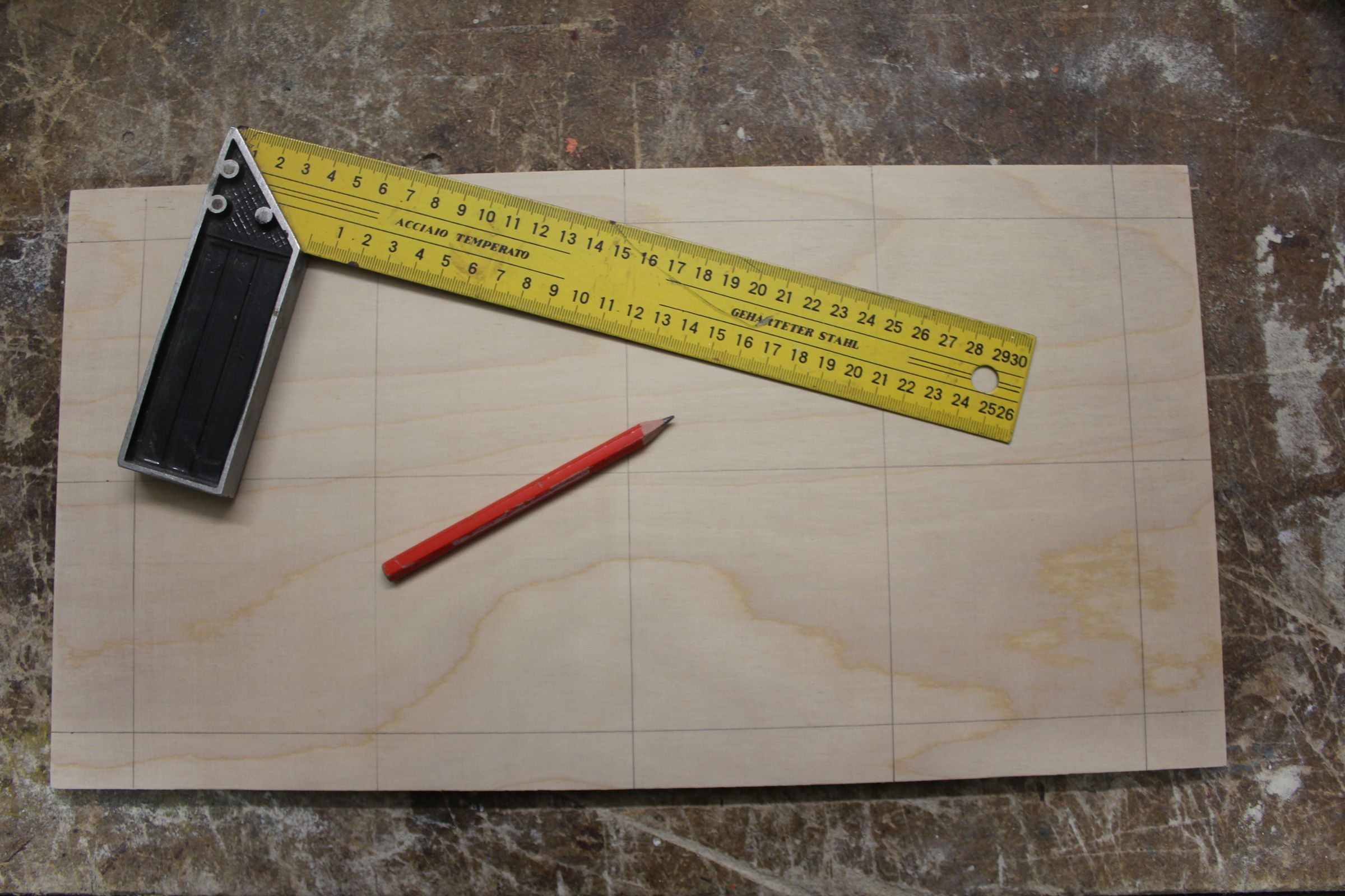 Adjustable Shelf : 4 Steps (with Pictures) - Instructables