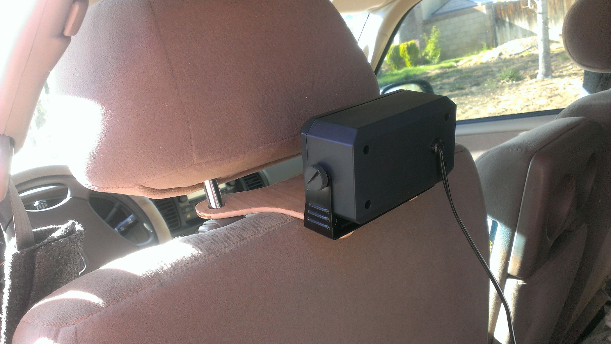 Head-rest Speaker Mount (for Ham, CB, or Scanner Radios) : 3 Steps ...