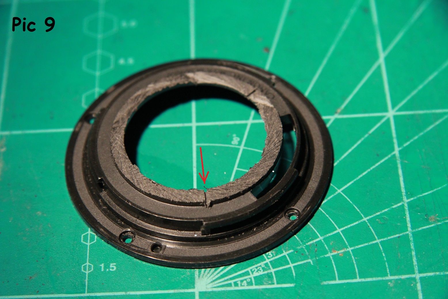 Canon EF-S 18-55mm. to EF Mount - UPDATED! : 6 Steps - Instructables
