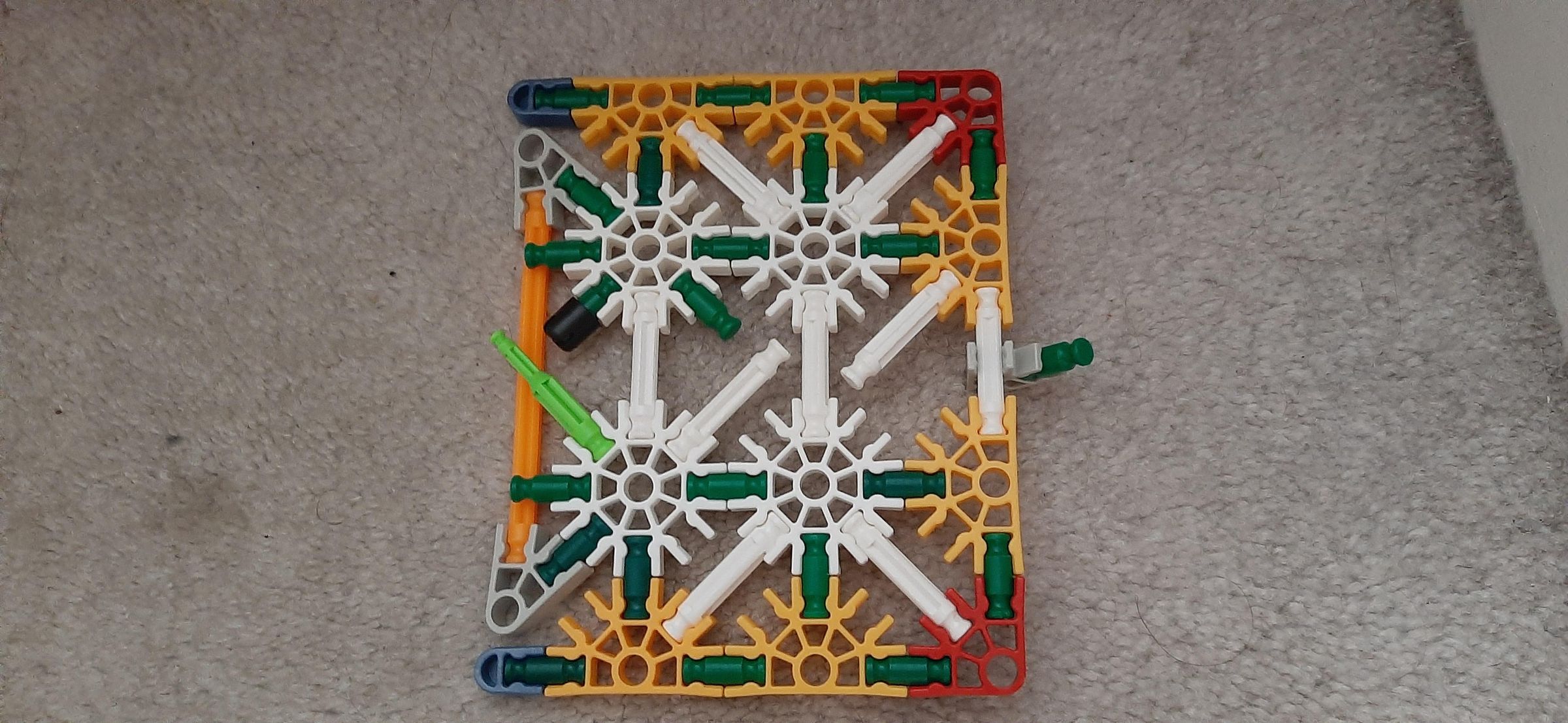 4.5 X 4.5 X 5 Inch Knex Box With Locking Lid : 5 Steps - Instructables