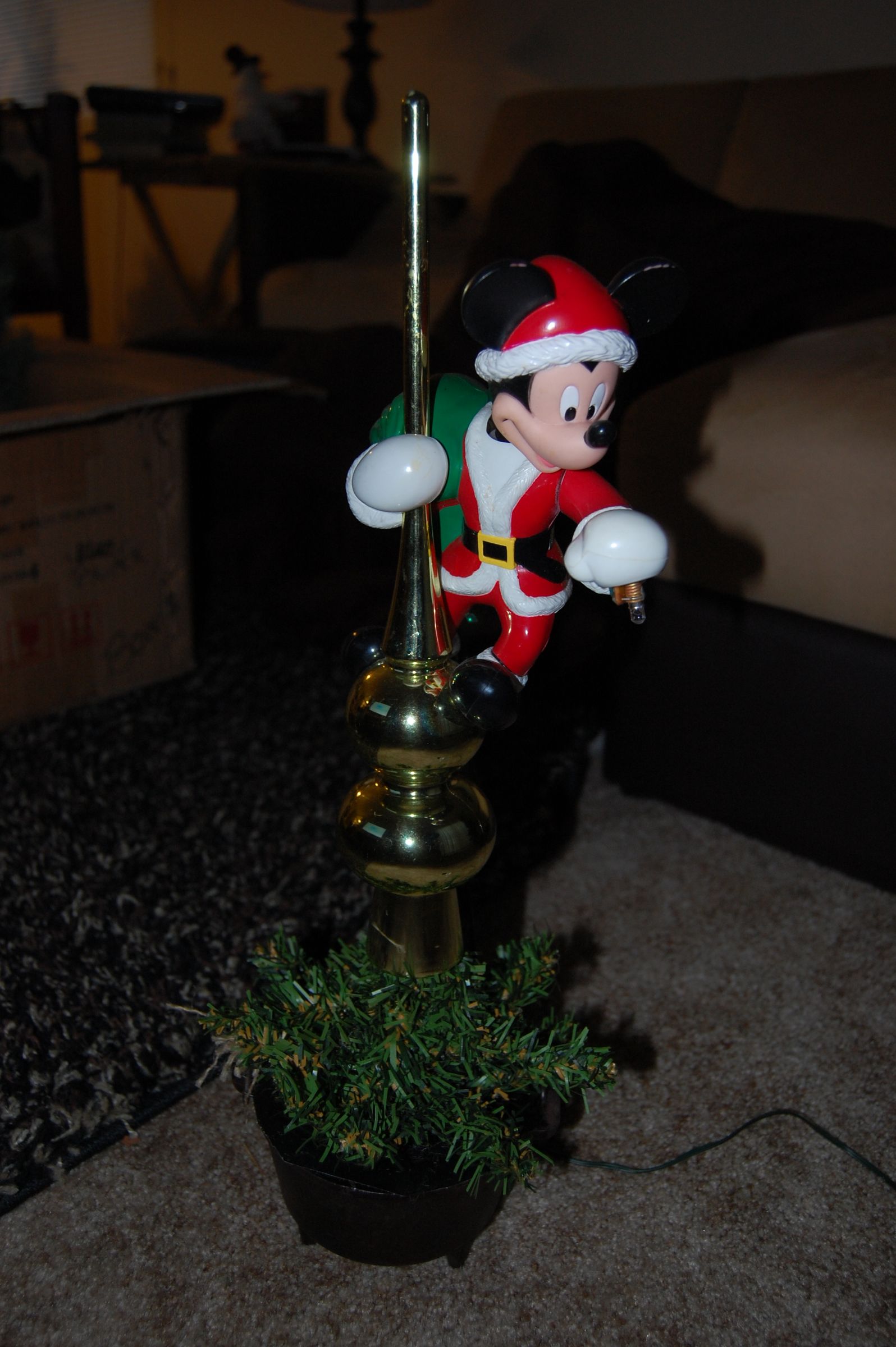 Cast Iron Dutch Oven Christmas Tree : 7 Steps - Instructables