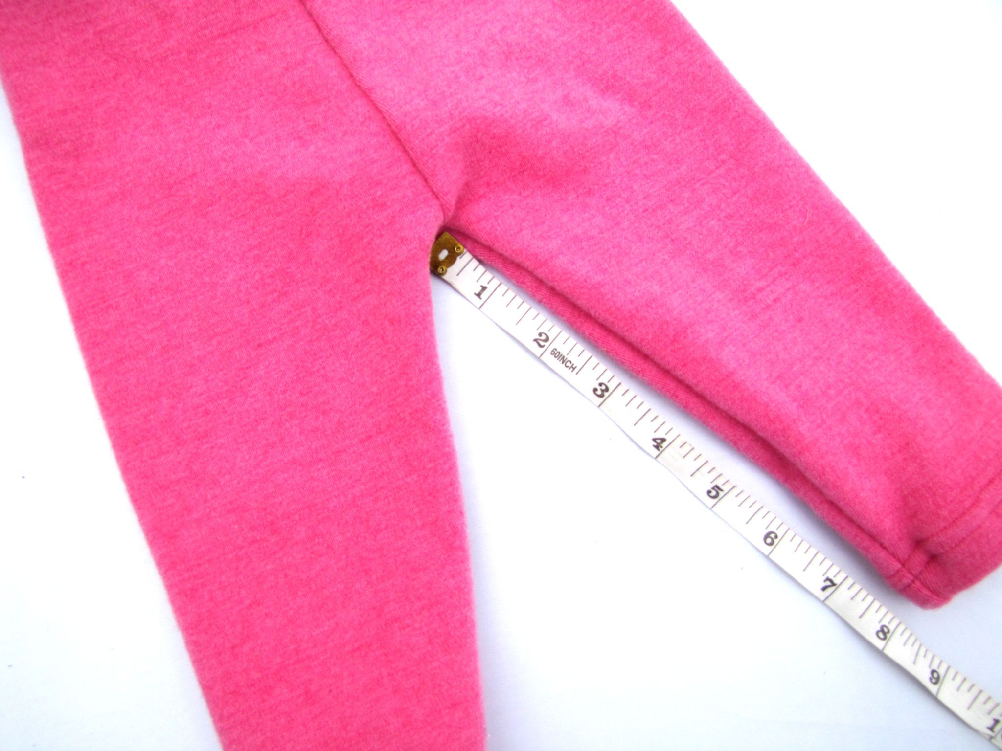 How the Measure Your Wool Interlock Longies : 4 Steps - Instructables