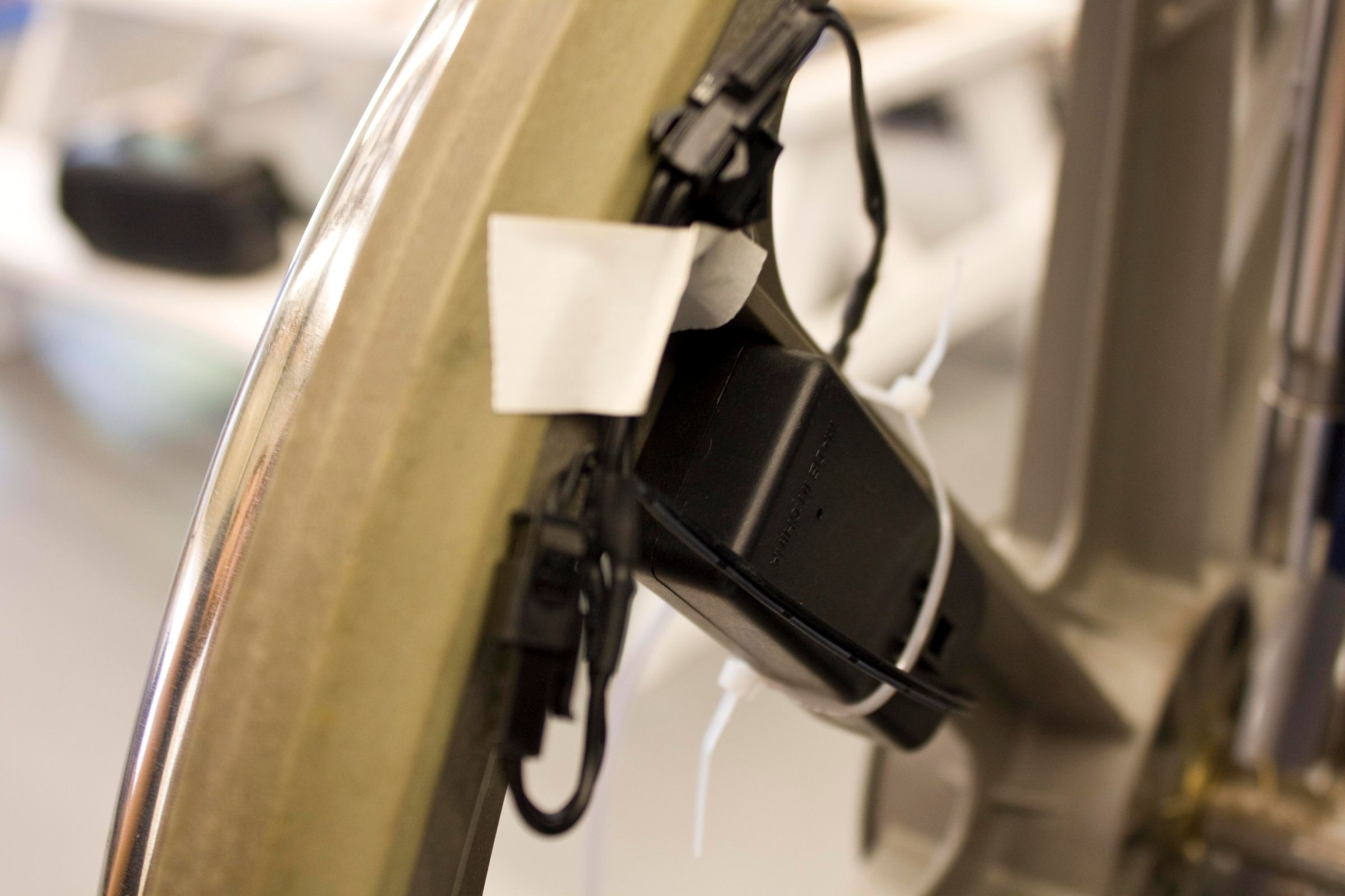 El Wire/Led Light Wheelchair Step-By-Step Tutorial : 9 Steps (with ...