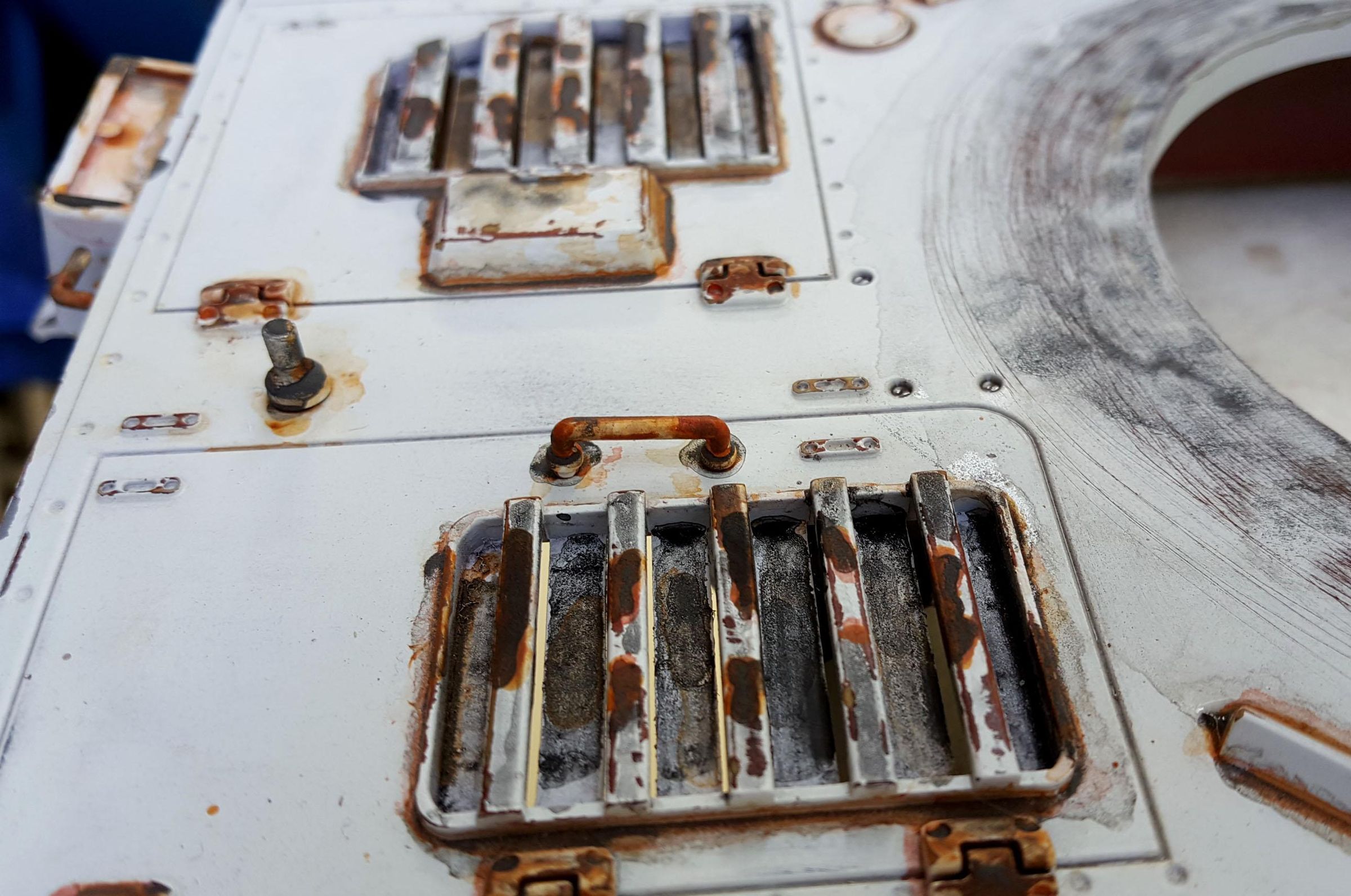 Winter Camo Panzer IV / Weathering : 3 Steps - Instructables