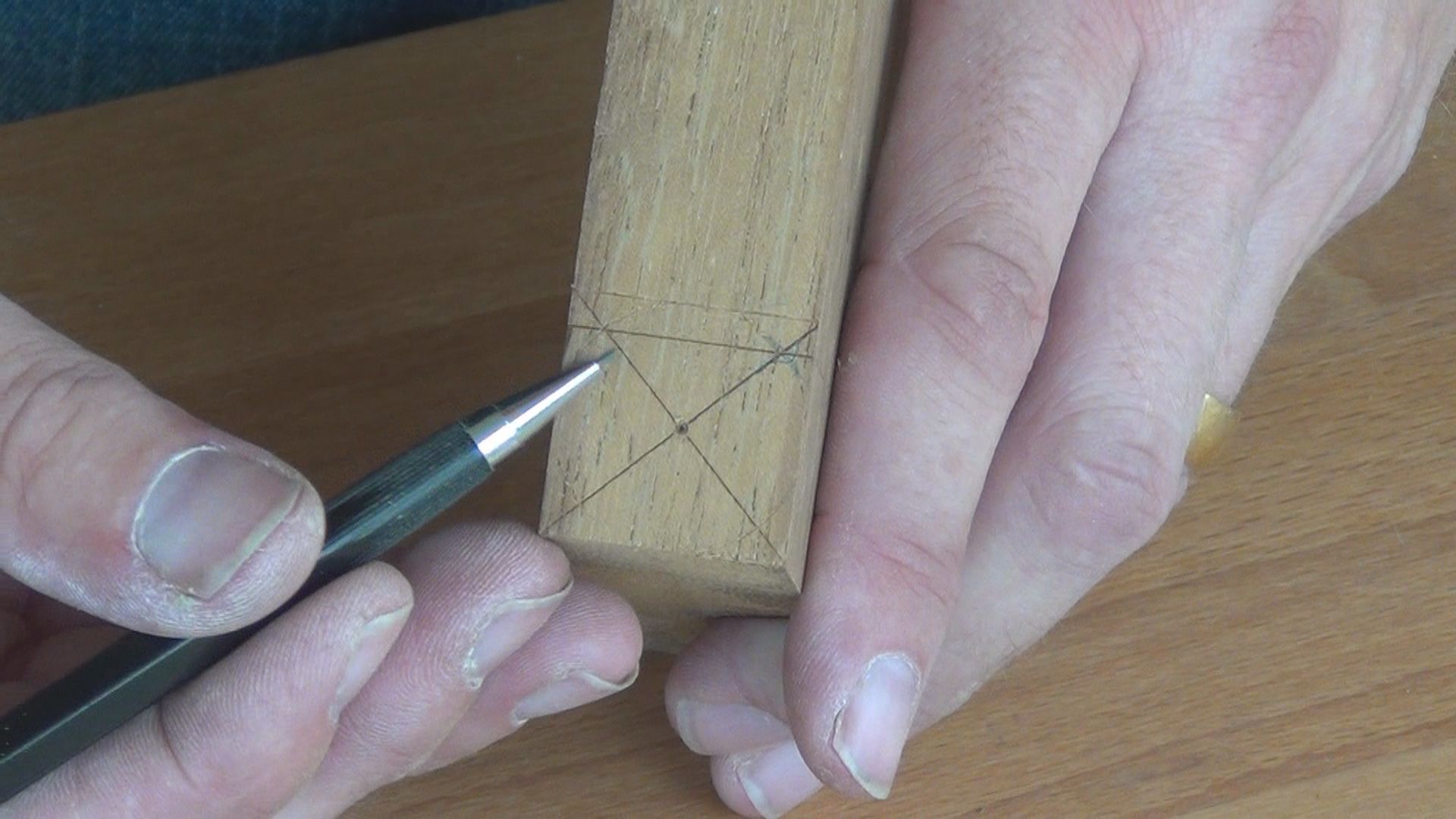 Make a Nuckle Joint : 16 Steps (with Pictures) - Instructables