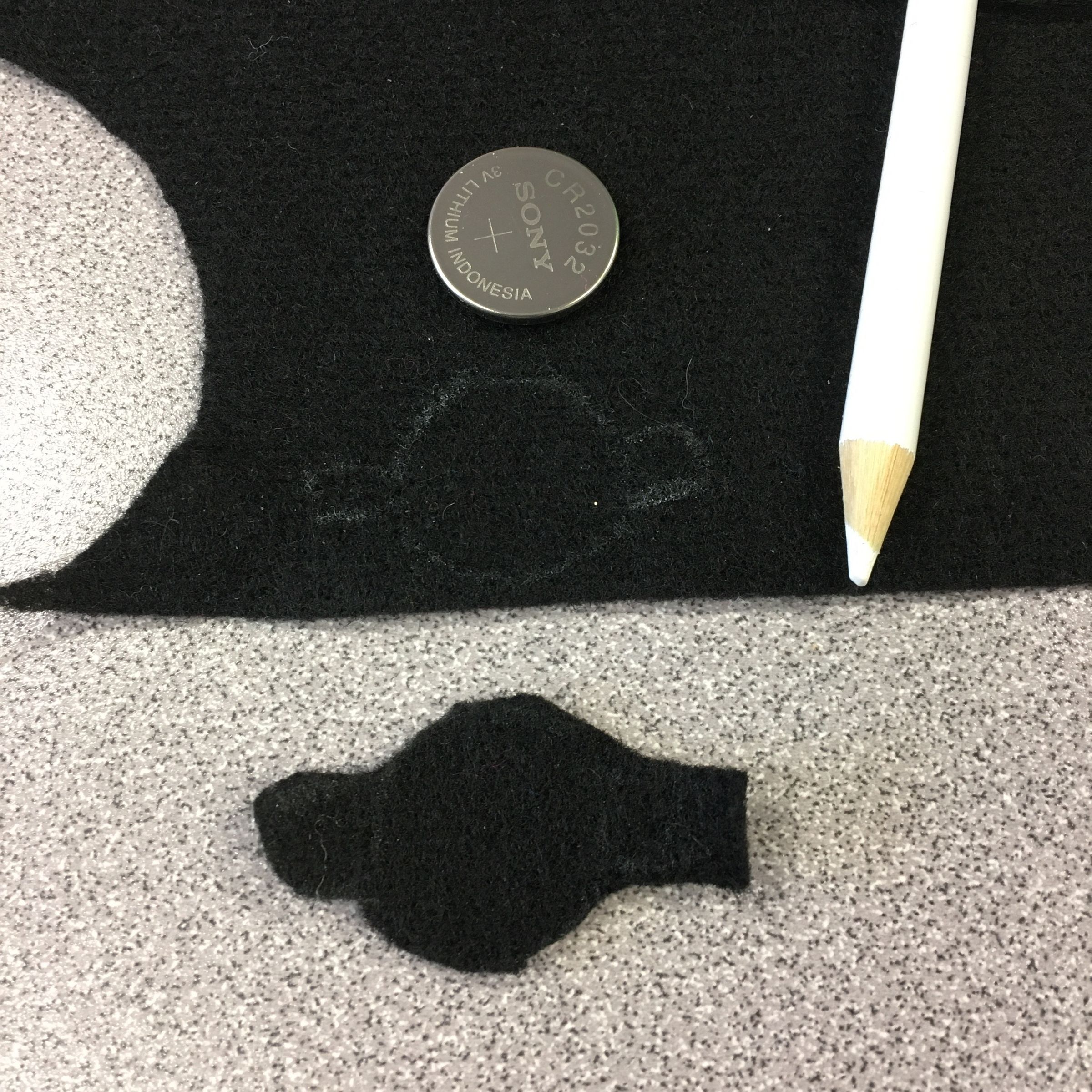 Flashing LED Tell-Tale Heart : 6 Steps (with Pictures) - Instructables